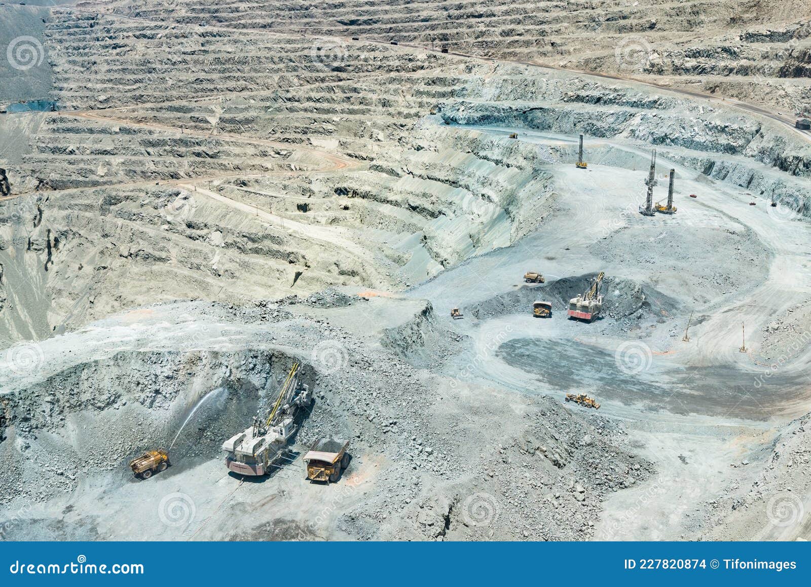 Copper mine in Chile stock photo. Image of mechanical - 227820874