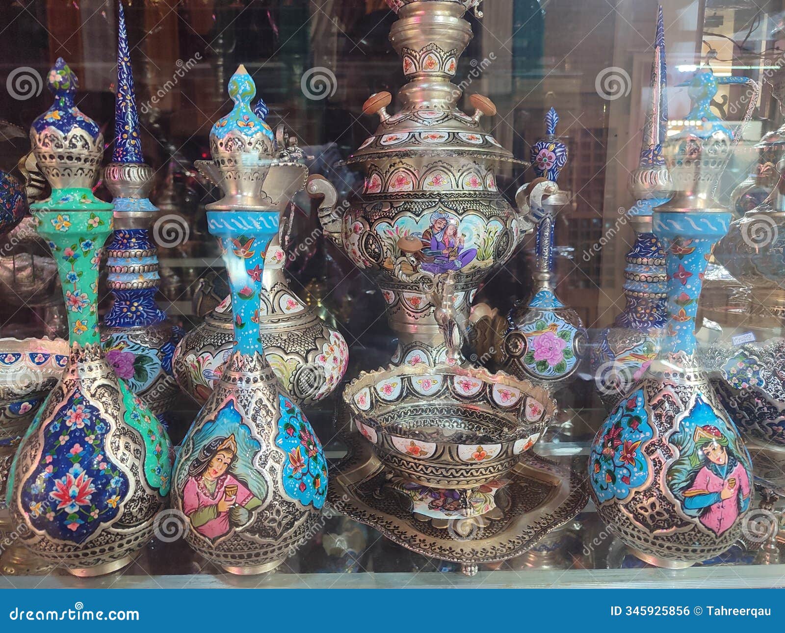 Copper Traditional Pots of Isfahan Iran Editorial Photo - Image of fair ...