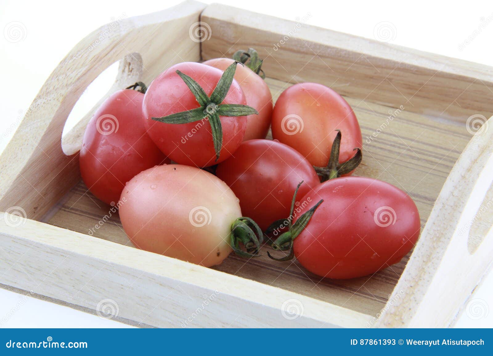 Cor Do Tomate Na Bandeja De Madeira E No Fundo Branco Imagem de Stock ...