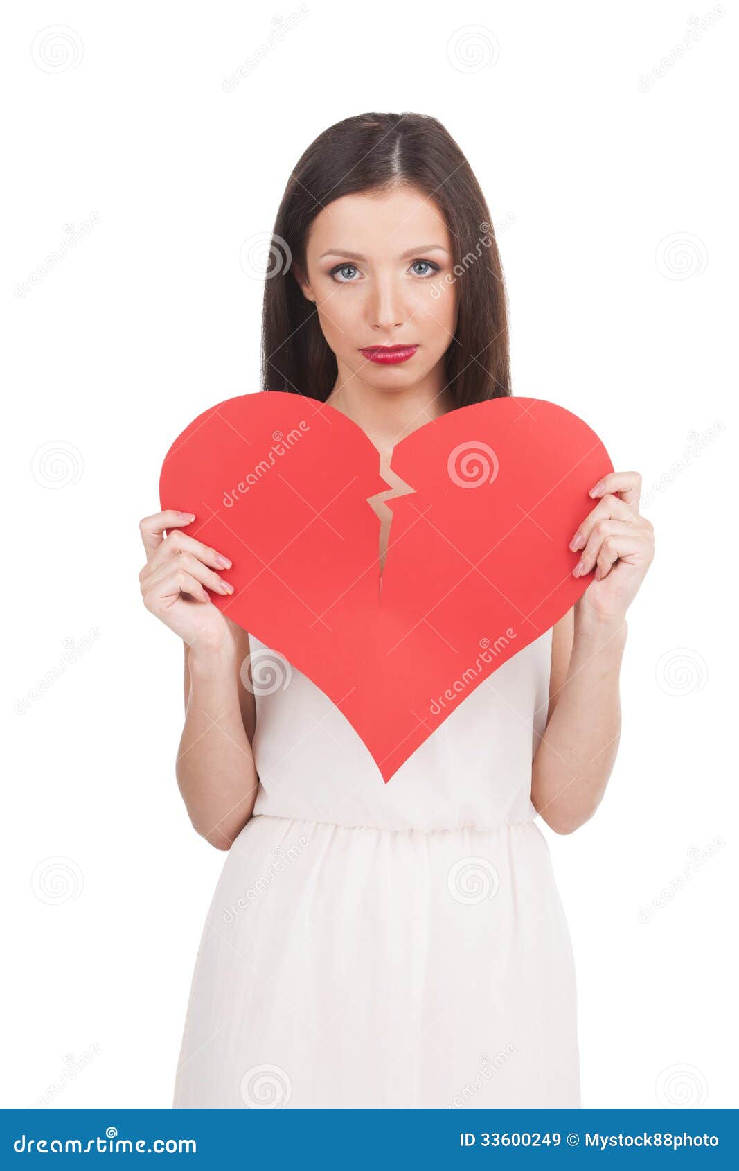 Corazón quebrado. imagen de archivo. Imagen de estudio - 33600249