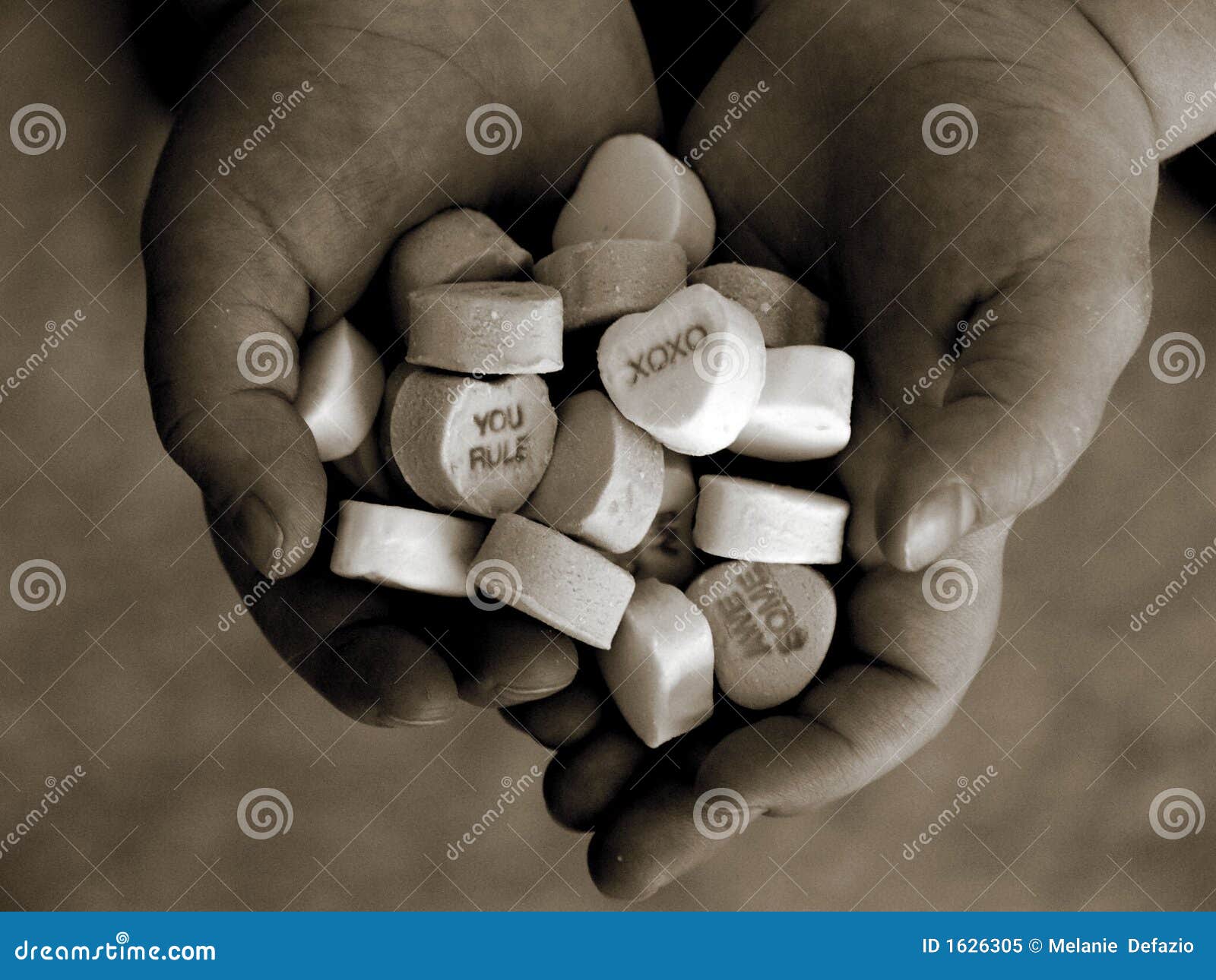 Corazones del caramelo imagen de archivo. Imagen de cabrito - 1626305