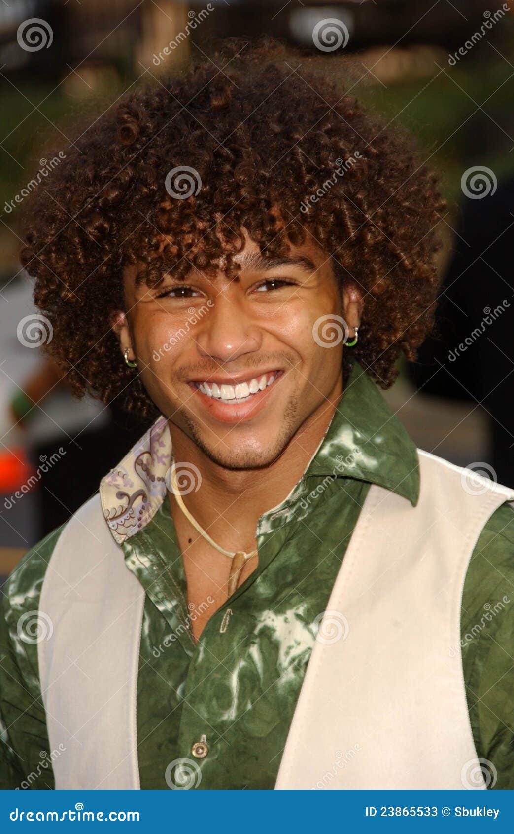 Corbin Bleu editorial stock photo. Image of club, ebell - 23865533