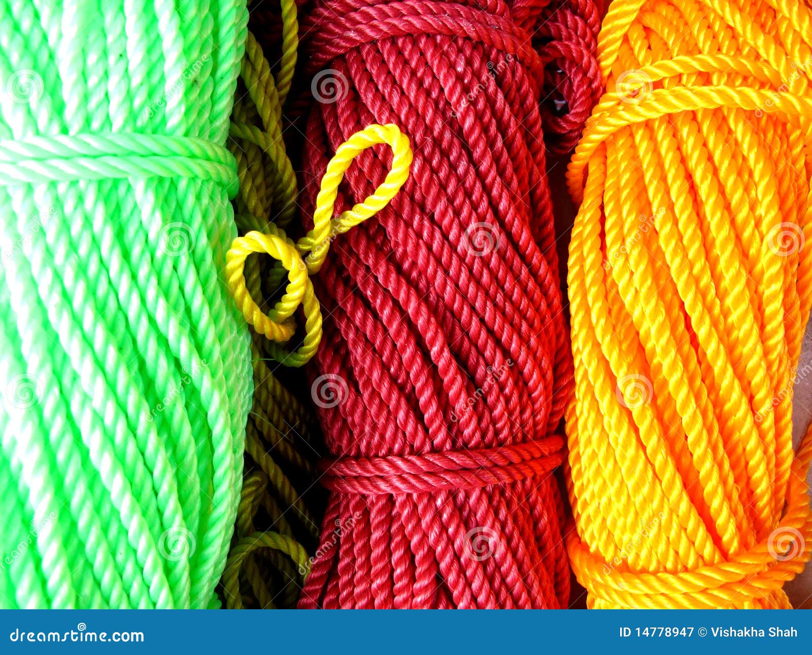 Cordas coloridas imagem de stock. Imagem de vermelho - 14778947
