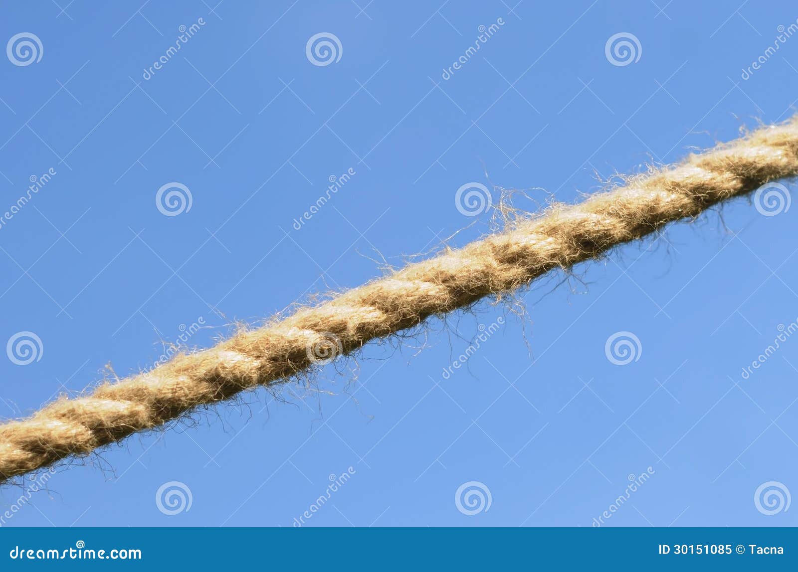 Corde Naturelle Sur Le Ciel Bleu Image stock - Image du médiéval, câble ...