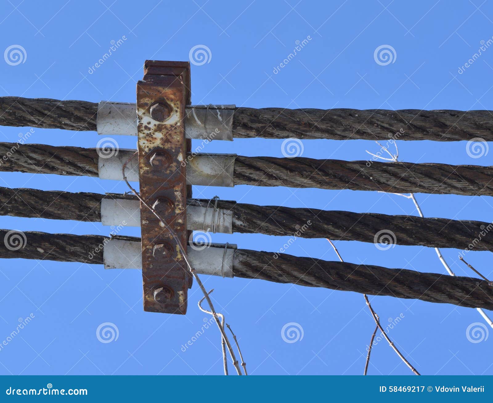 Corde tendue image stock. Image du passerelle, mince - 58469217