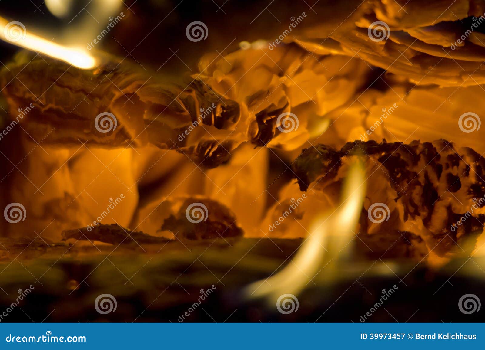Cores do fogo imagem de stock. Imagem de incandescente - 39973457