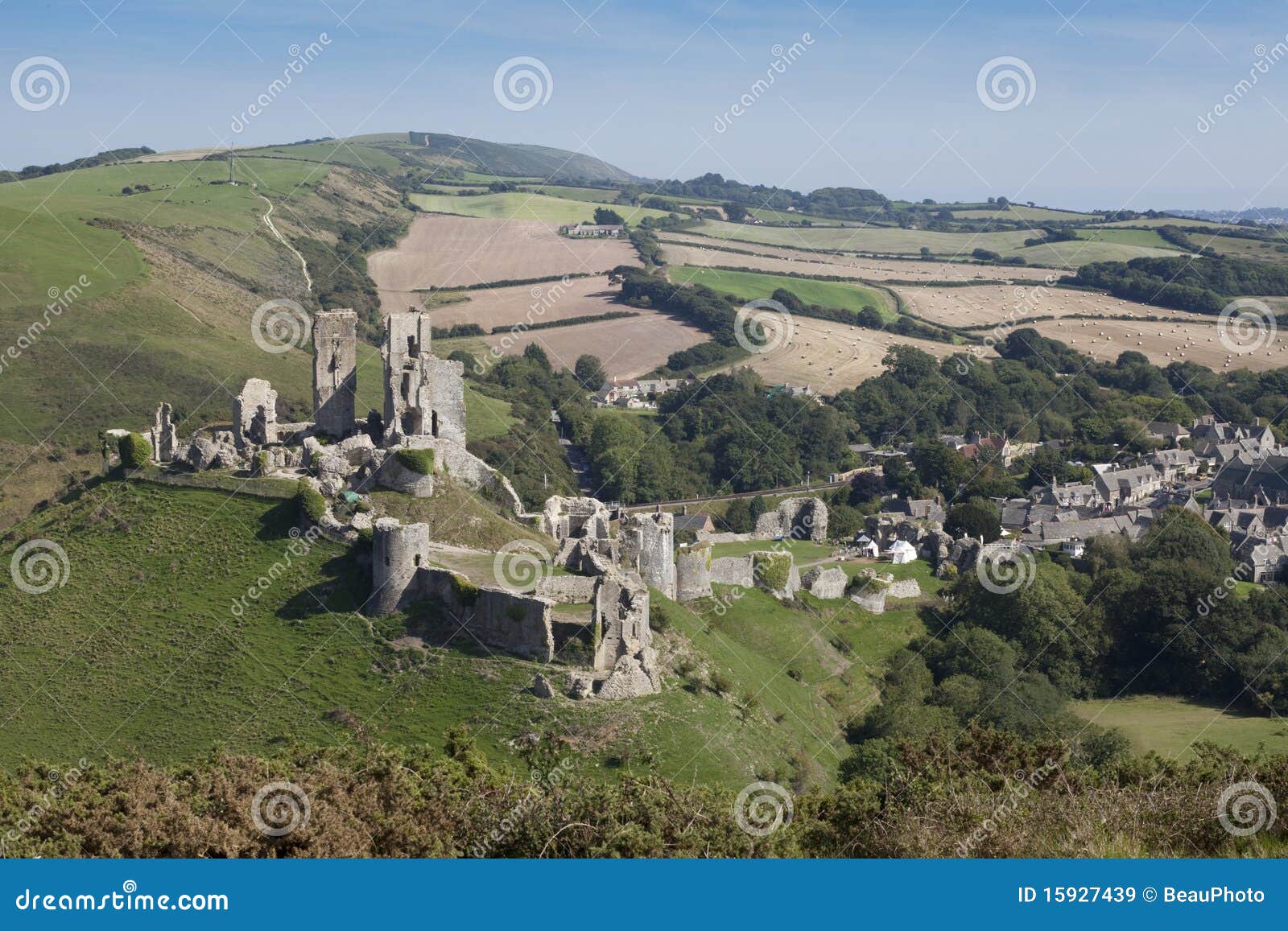 Corfe Castle, Dorset stock image. Image of dorset, england - 15927439