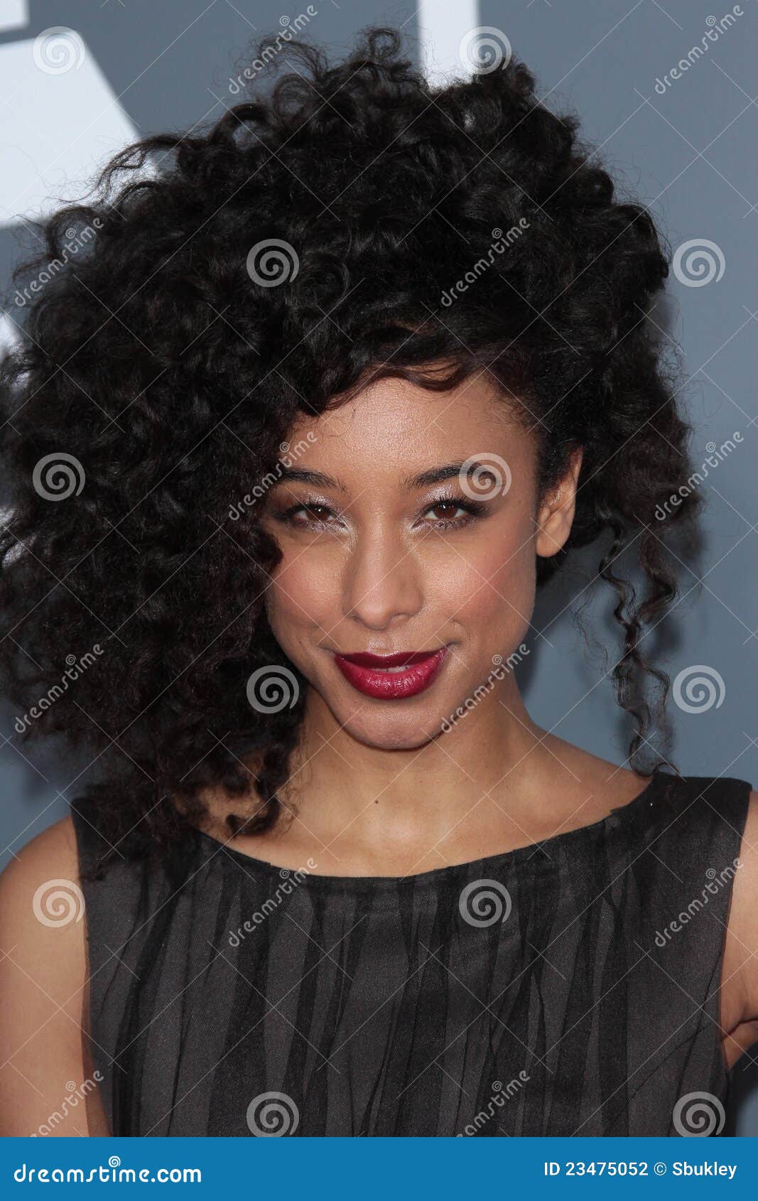 Corinne Bailey Rae Sings Into Mic As Band Jams On Stage At Wanderlust ...