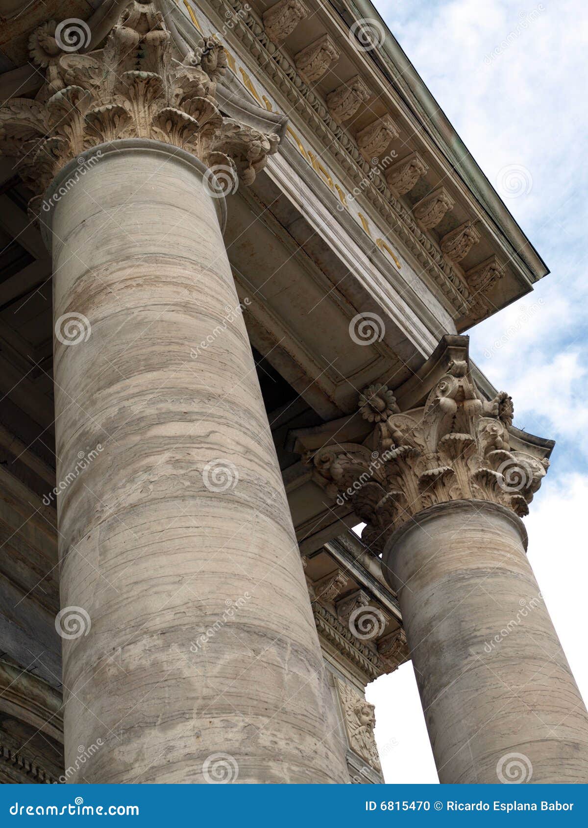 Corinthian columns stock photo. Image of support, architecture - 6815470