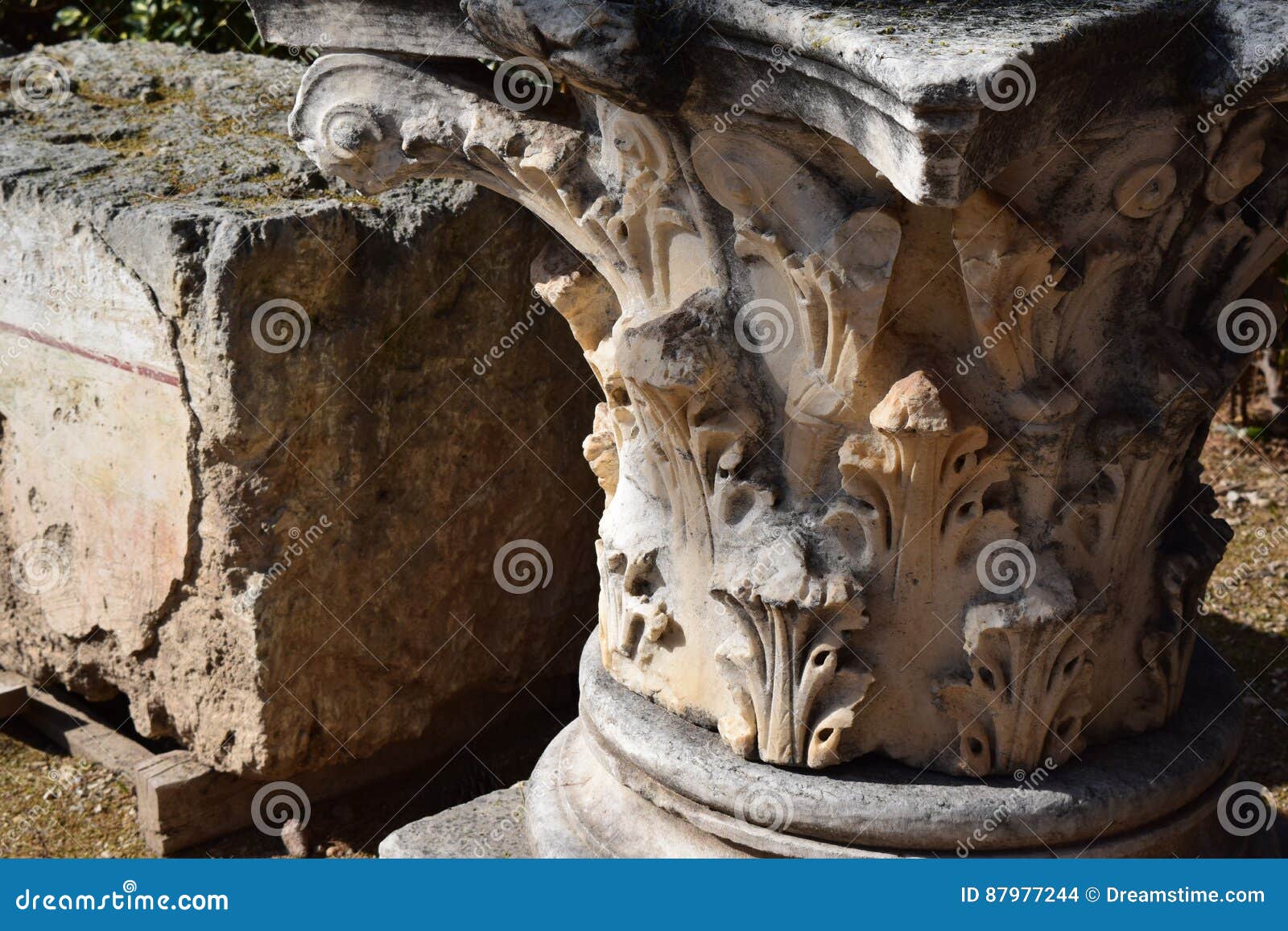 Corinthian Order Columns in Ancient Corinth. Stock Photo - Image of ...