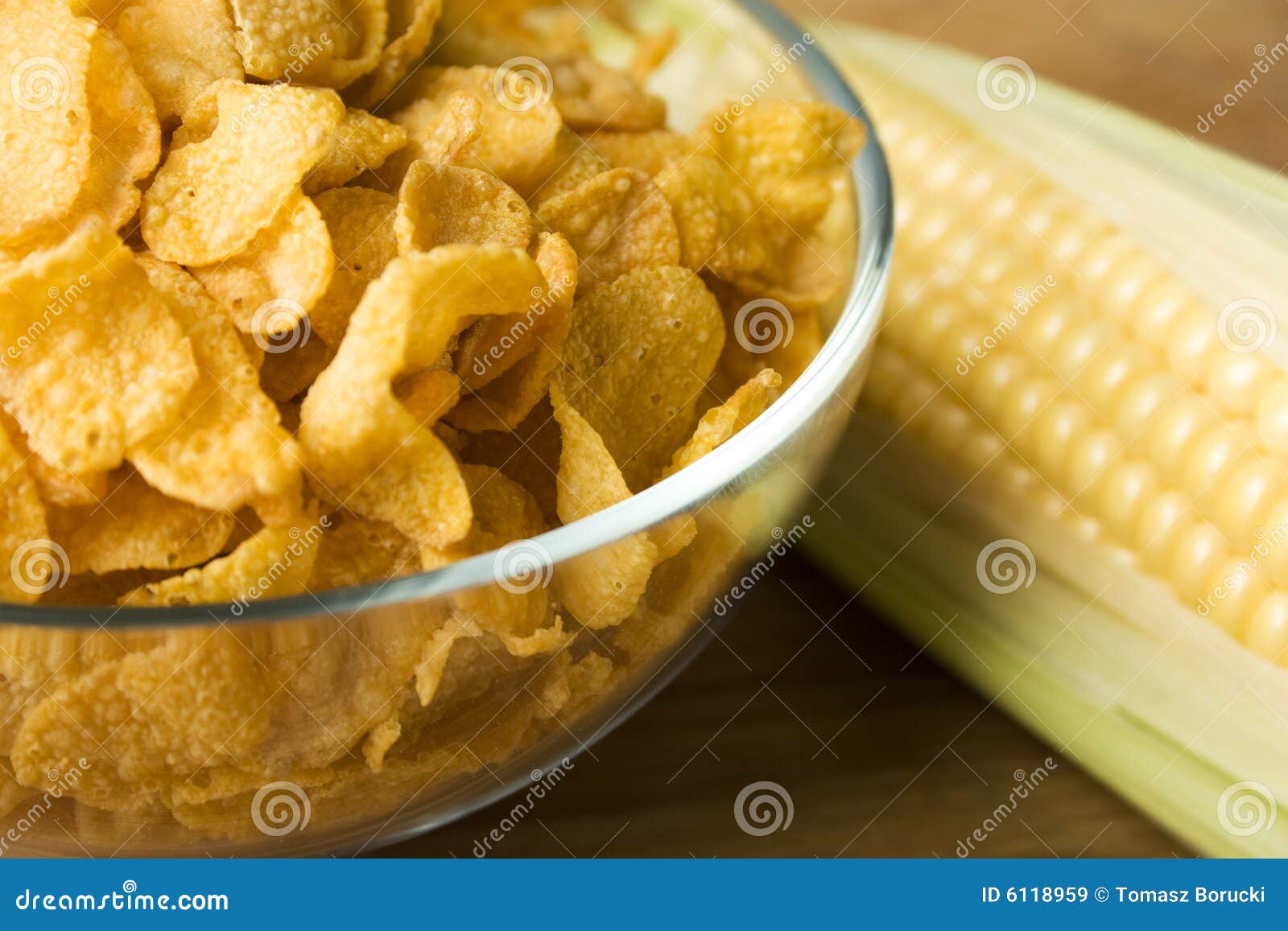 Corn And Corn Flakes Picture. Image: 6118959