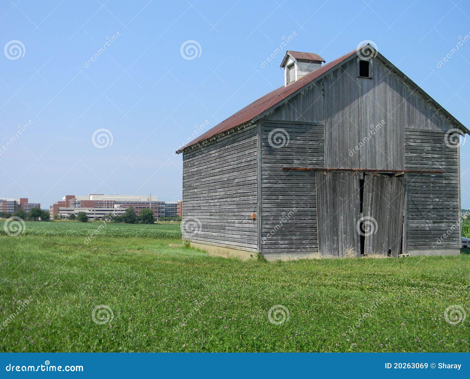 Corn Crib stock image. Image of dryer, crib, corn, planks - 20263069