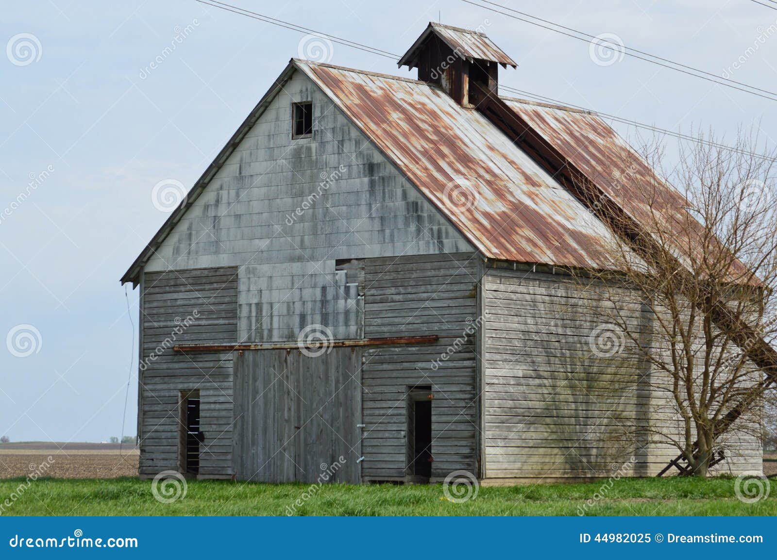 Corn Crib Barn stock image. Image of grain, corn, farmer - 44982025
