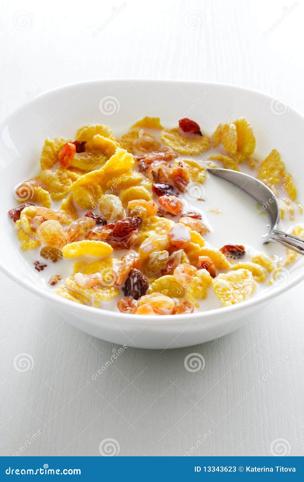 Corn flakes with milk stock image. Image of menu, food - 13343623