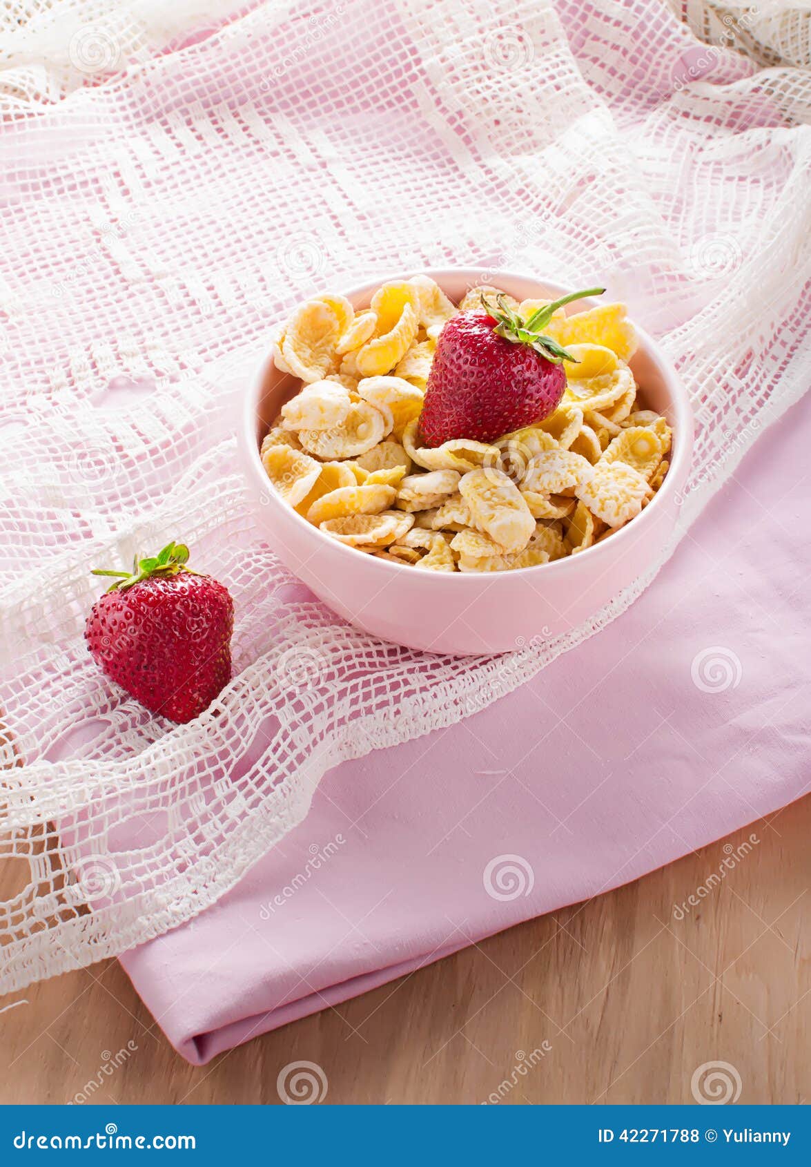 Corn Flakes with Strawberry Stock Photo - Image of fruit, healthy: 42271788