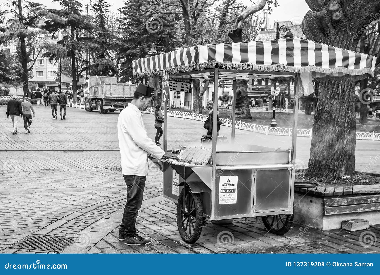 Corn Seller in Sultanahmet Square Editorial Stock Photo - Image of ...