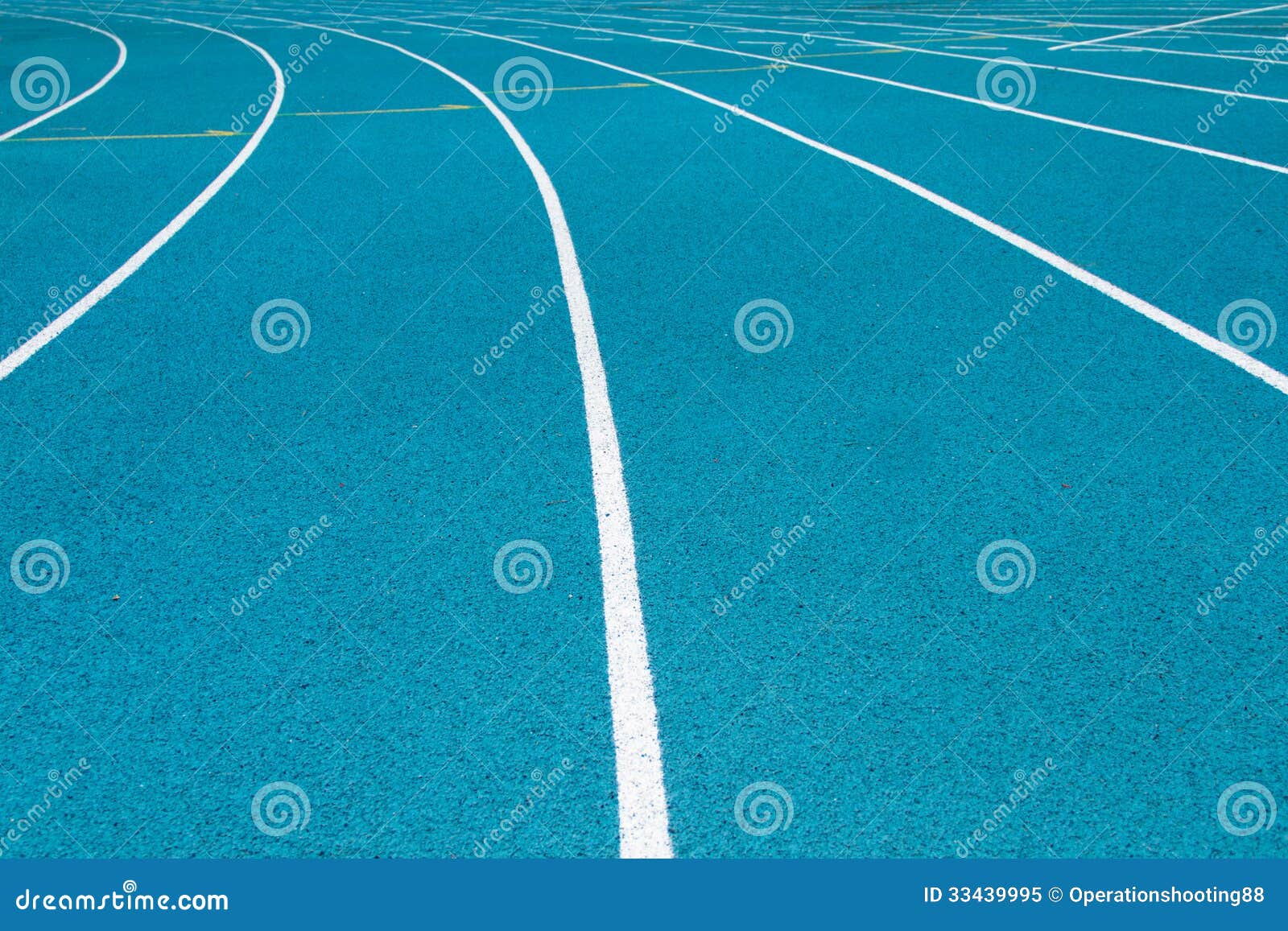 Corner of Blue Running Track Stock Image - Image of runner, lane: 33439995