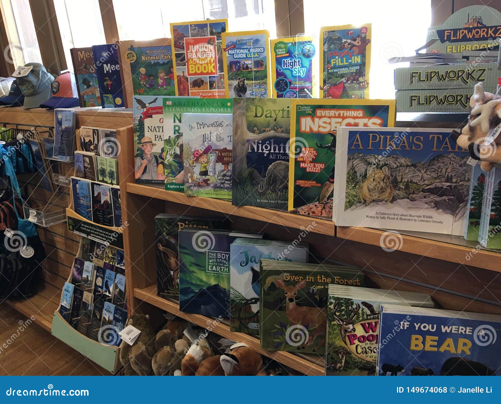 A corner of bookstore editorial stock photo. Image of corner - 149674068