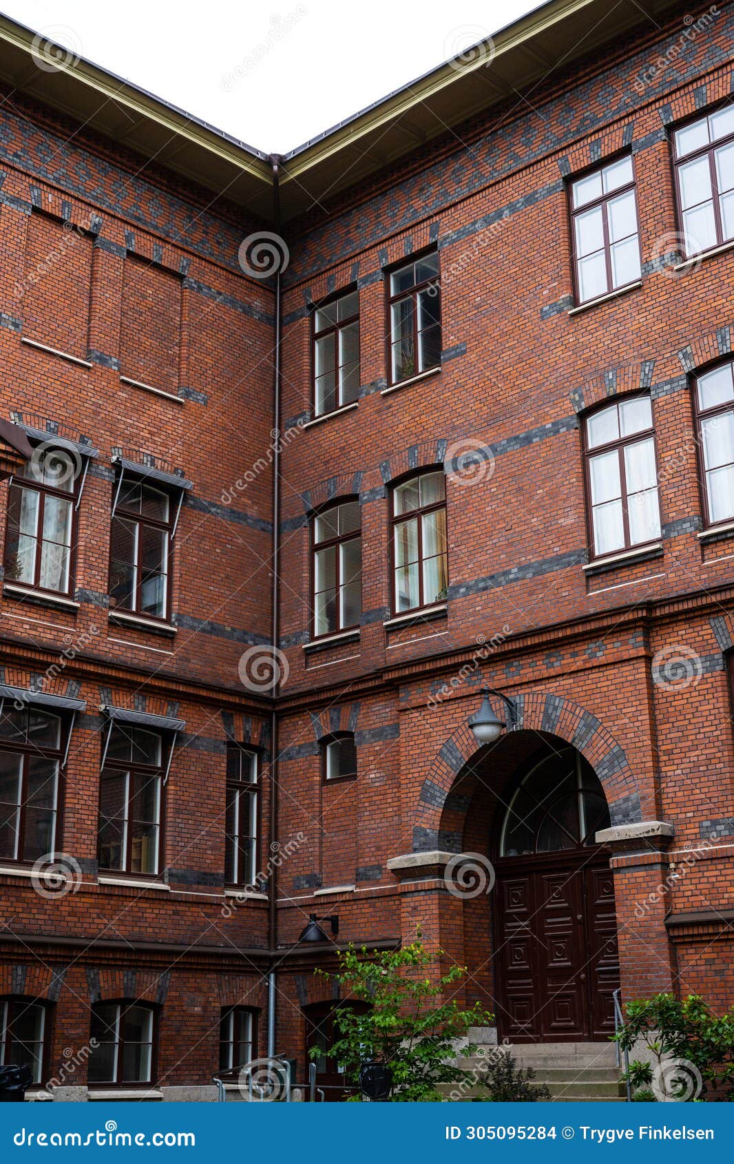 Corner of a Brick School Building.. Stock Photo - Image of building ...