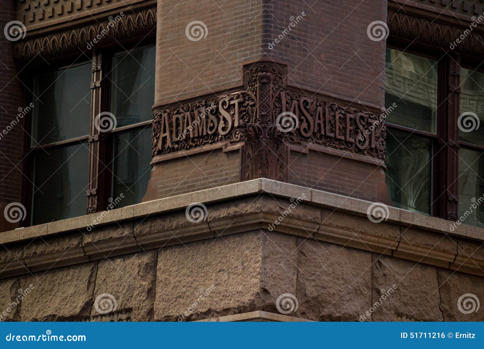 Corner of Building in Chicago Editorial Photo - Image of rookery ...