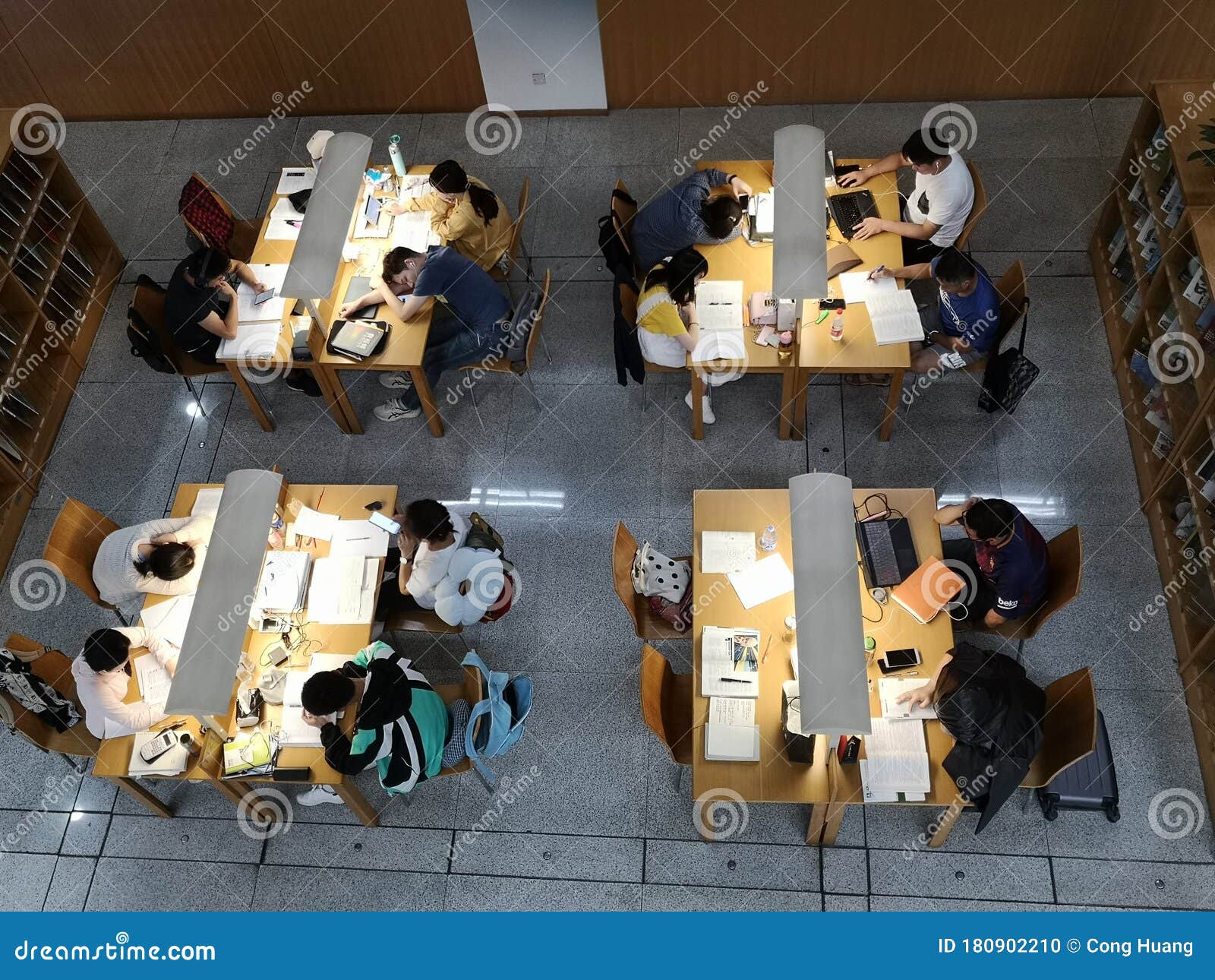 Hard Working Citizens in Shenzhen Library Editorial Image - Image of ...