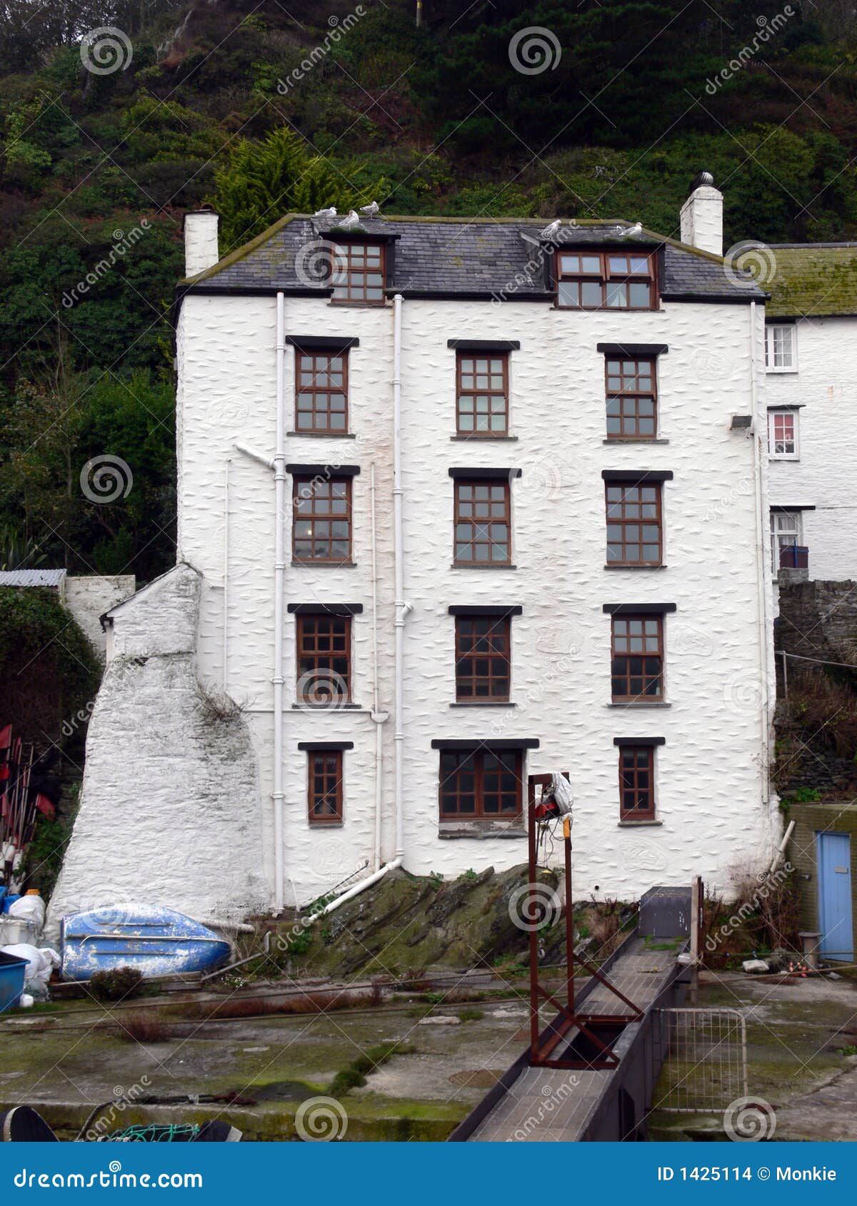 Cornish Harbour Picture. Image: 1425114