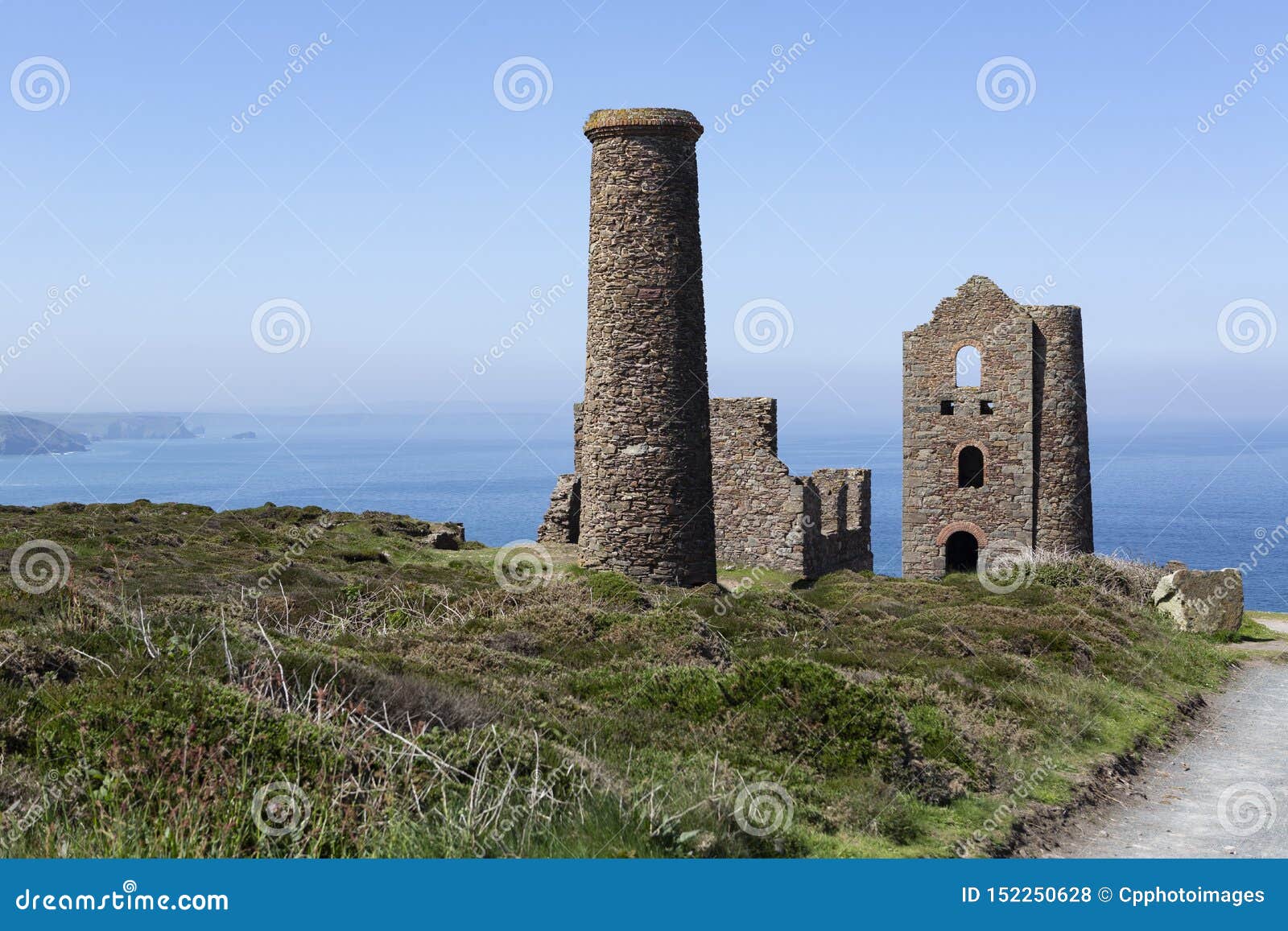 Cornish Tin Mine on the Edge of the Cliffs in Cornwall,UK Stock Photo ...