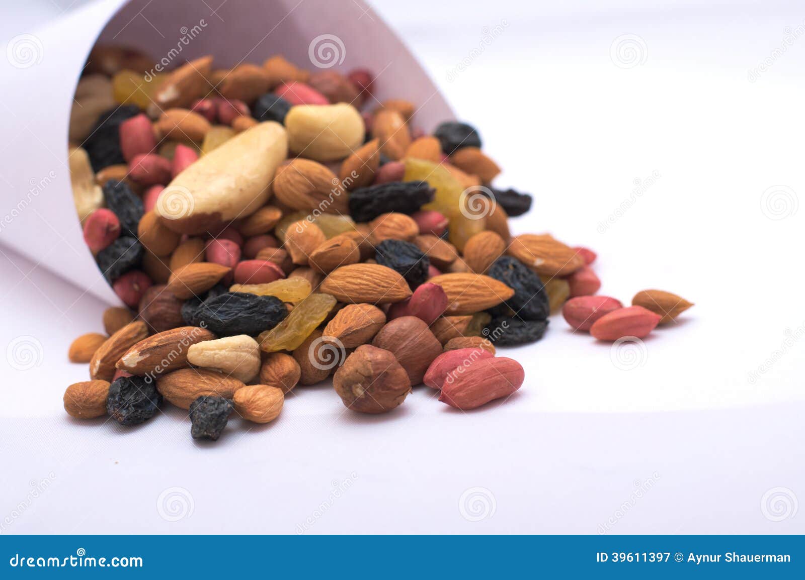 Cornucopia nuts stock image. Image of health, closeup - 39611397