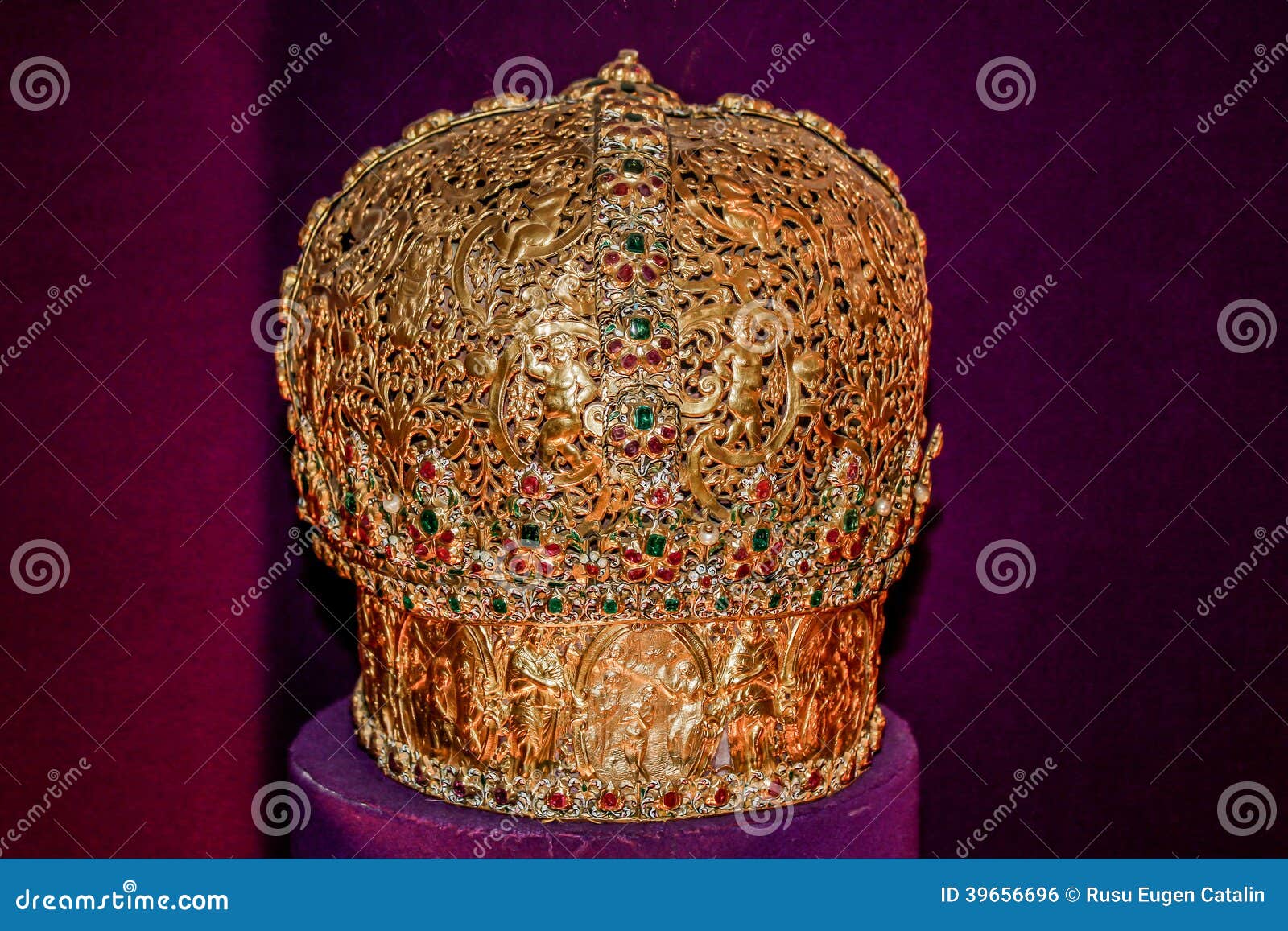 immagini di riserva di Corona Reale Dell Oro - la sovranità di download ...