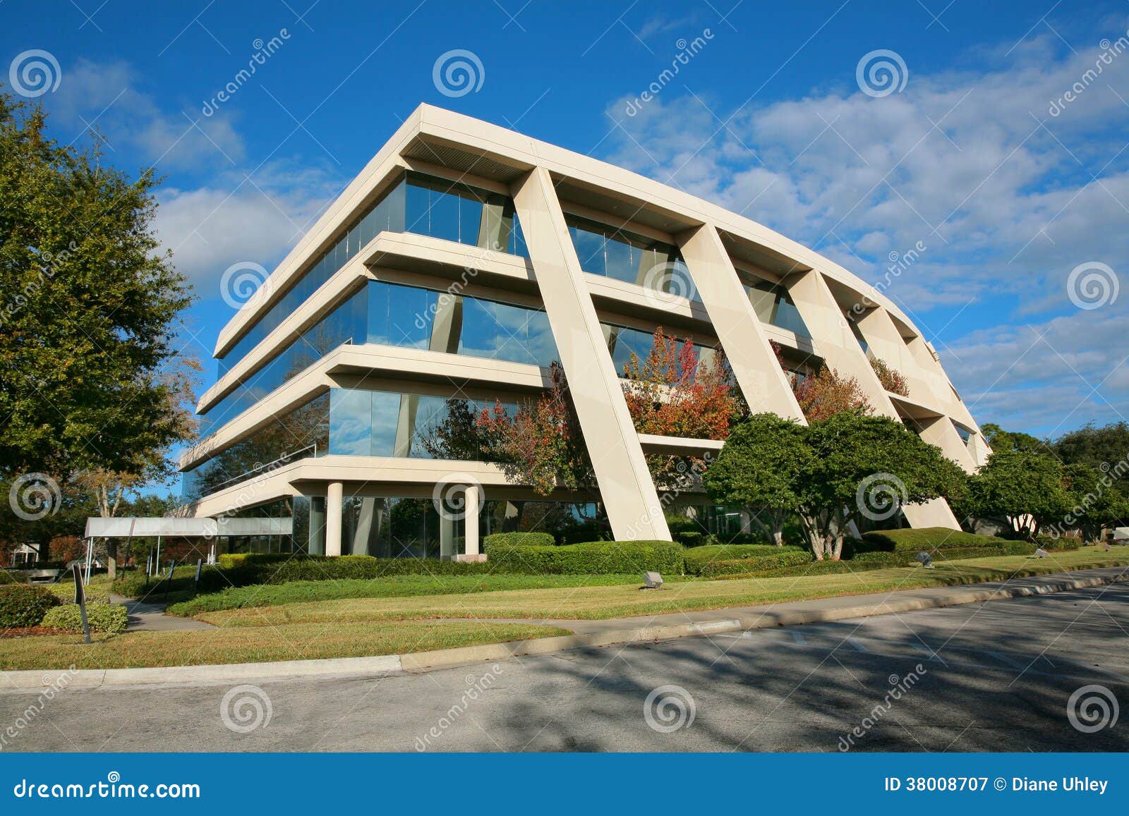 Corporate Business Office Building Stock Image - Image of light, mirror ...