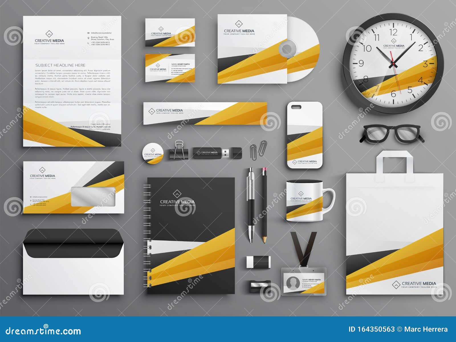 Merchandise Cartoons, Illustrations & Vector Stock Images - 385600 ...