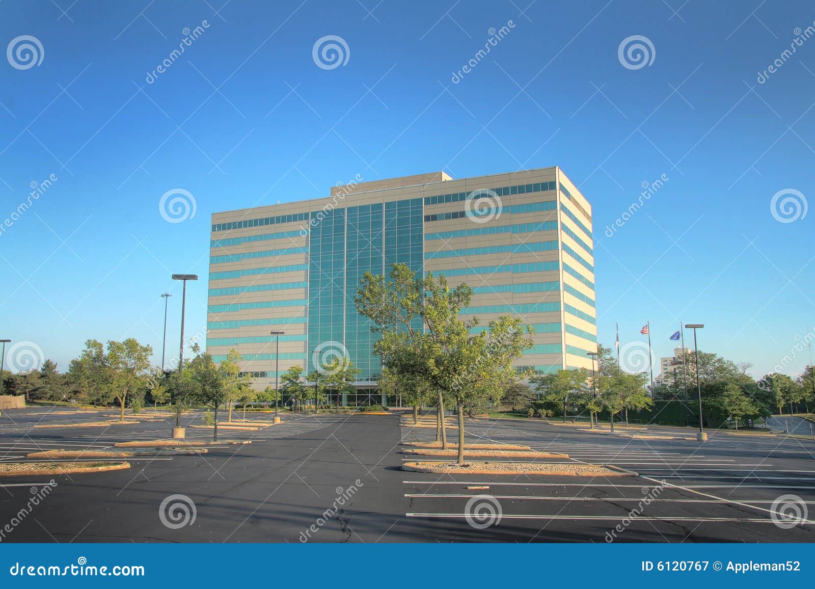 Corporate Office Building Vacant Picture. Image: 6120767