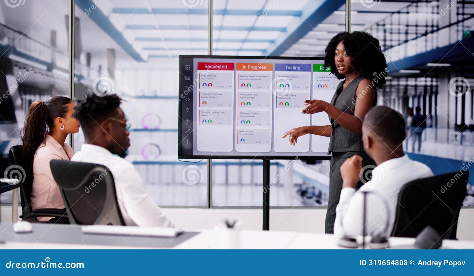 Corporate Training Presentation in Classroom Stock Photo - Image of learn, office: 319654808