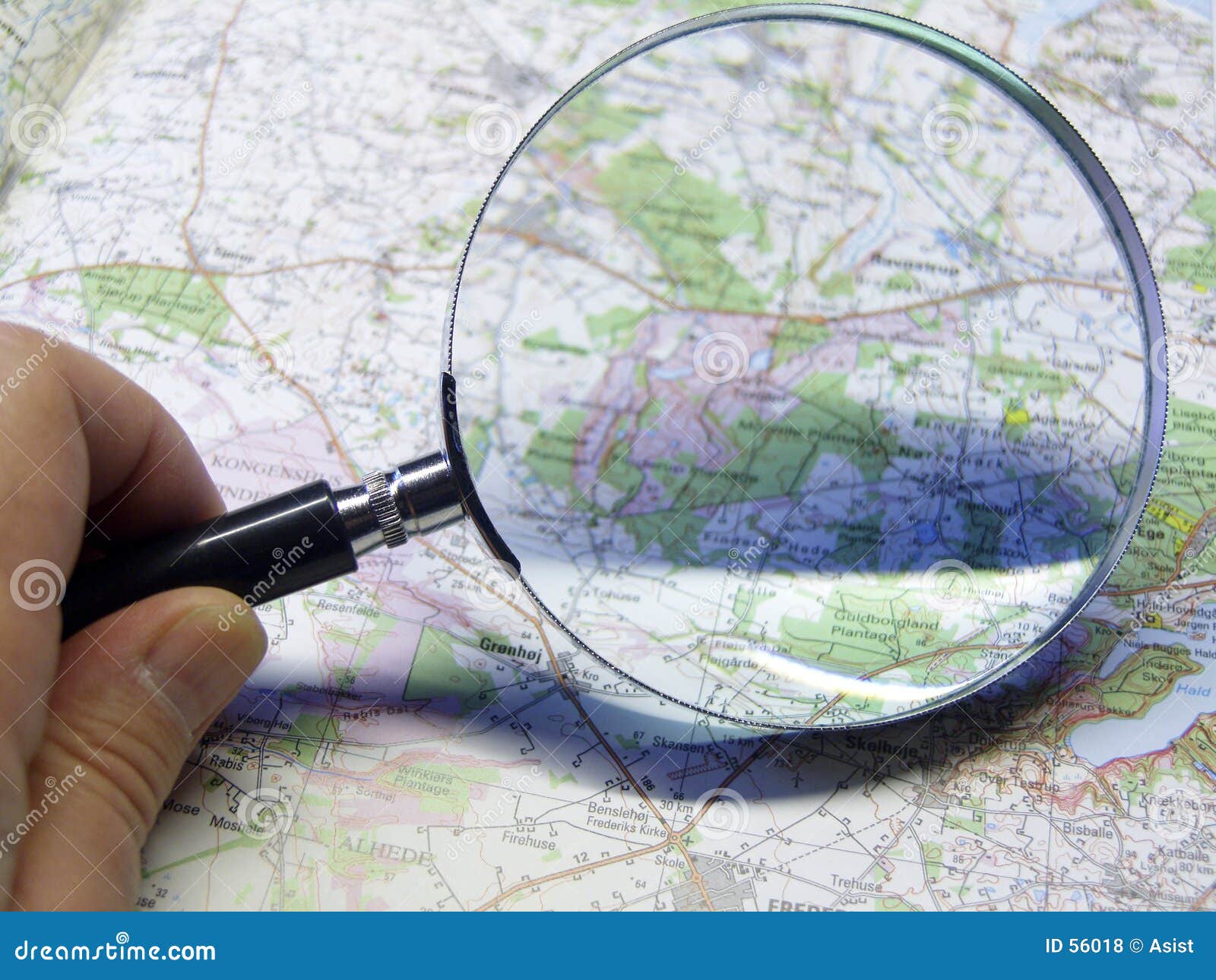 Correspondencia Y Glas Que Magnifican Foto de archivo - Imagen de ...