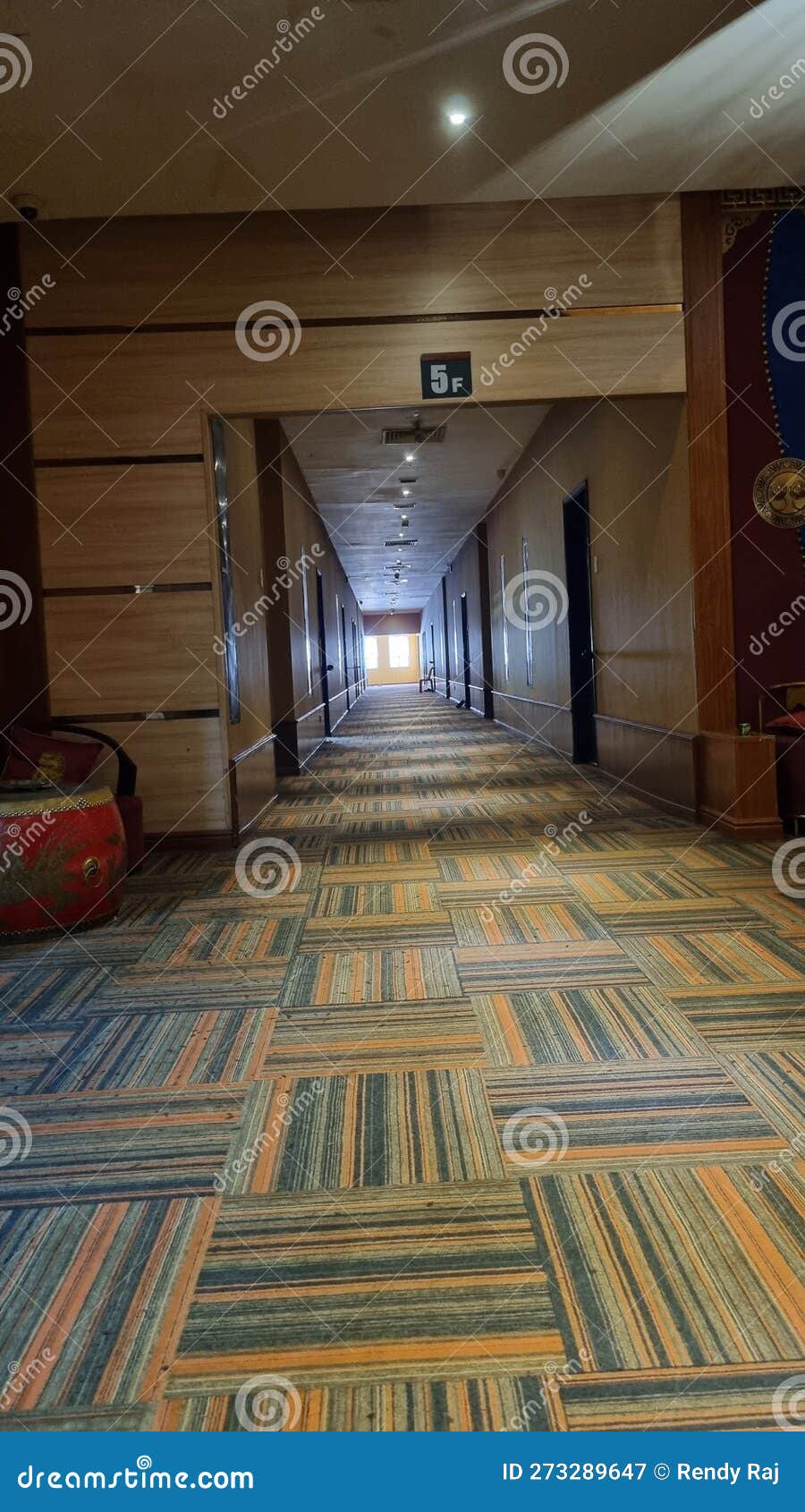Corridor stock image. Image of line, gang, pattern, floor - 273289647