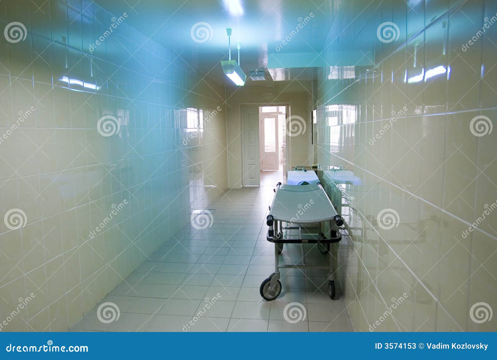 Corridor to operative room stock image. Image of operative - 3574153