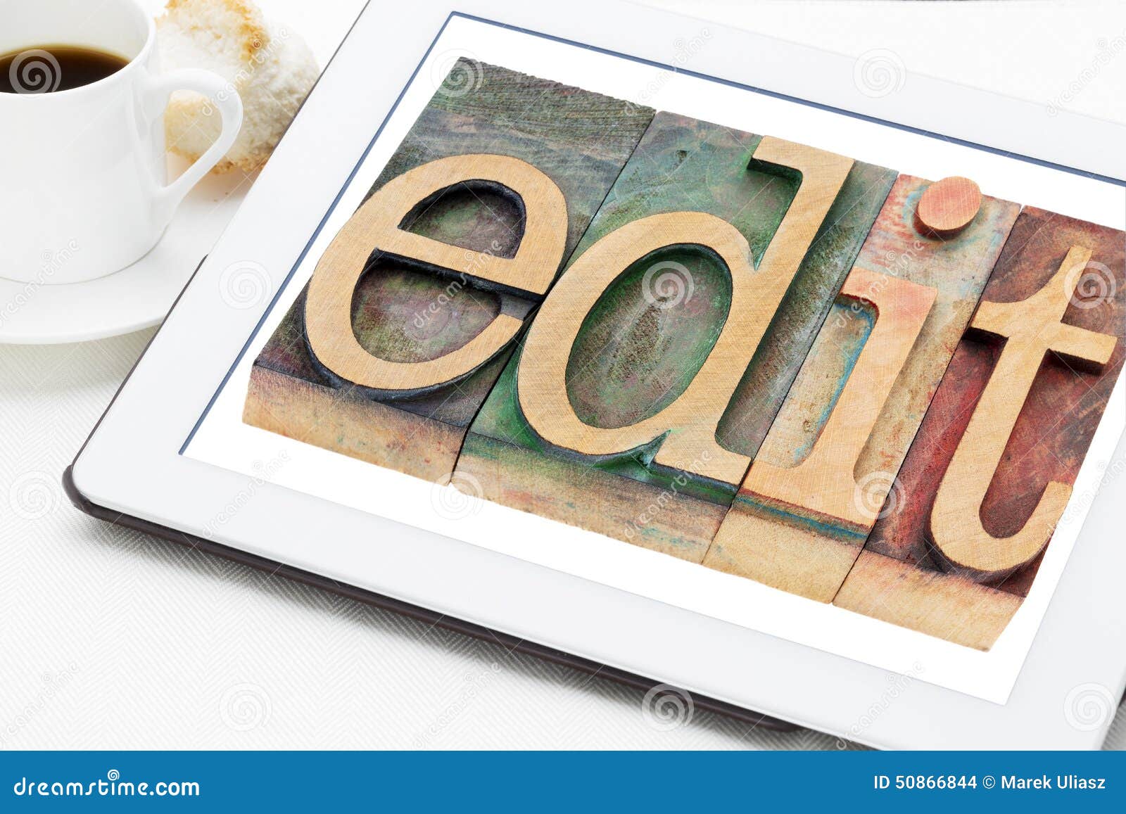 Corrija La Palabra En El Tipo De Madera Foto de archivo - Imagen de ...