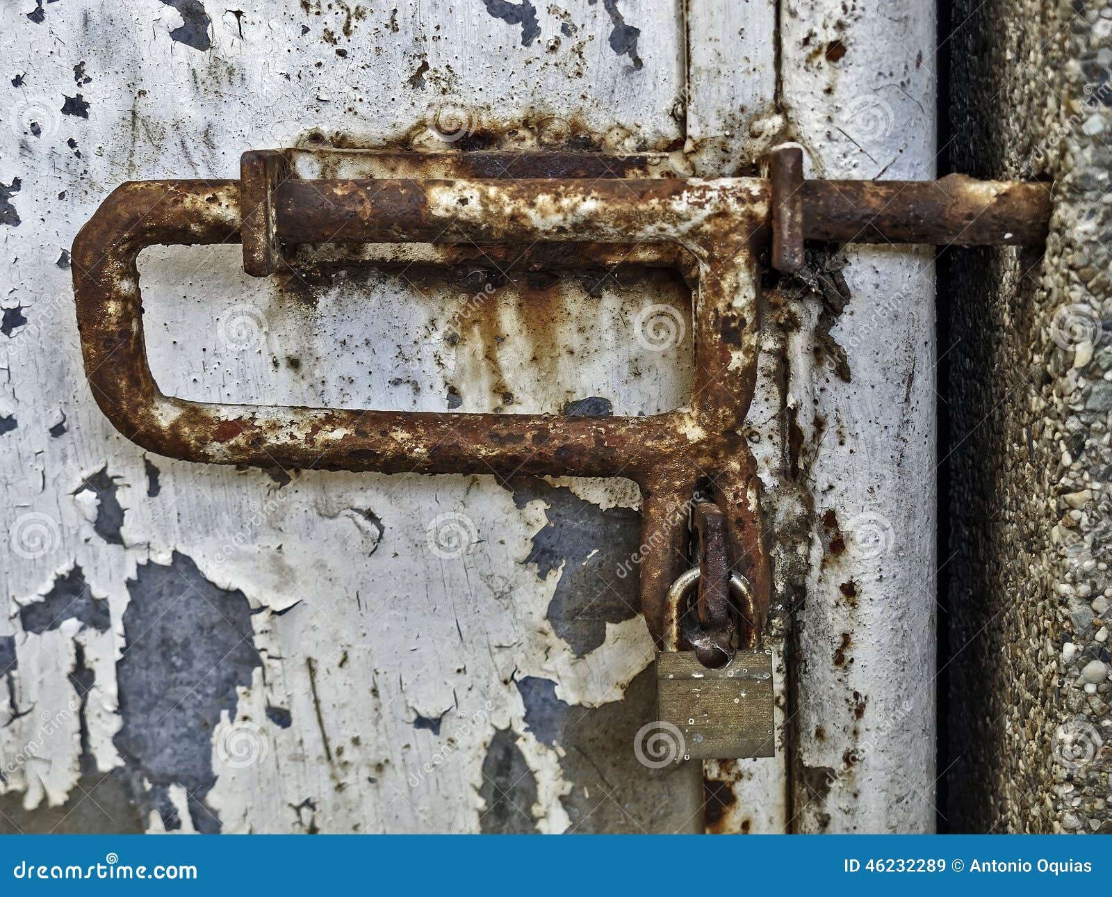 Corroded Gate Latch stock image. Image of oxidize, latch - 46232289