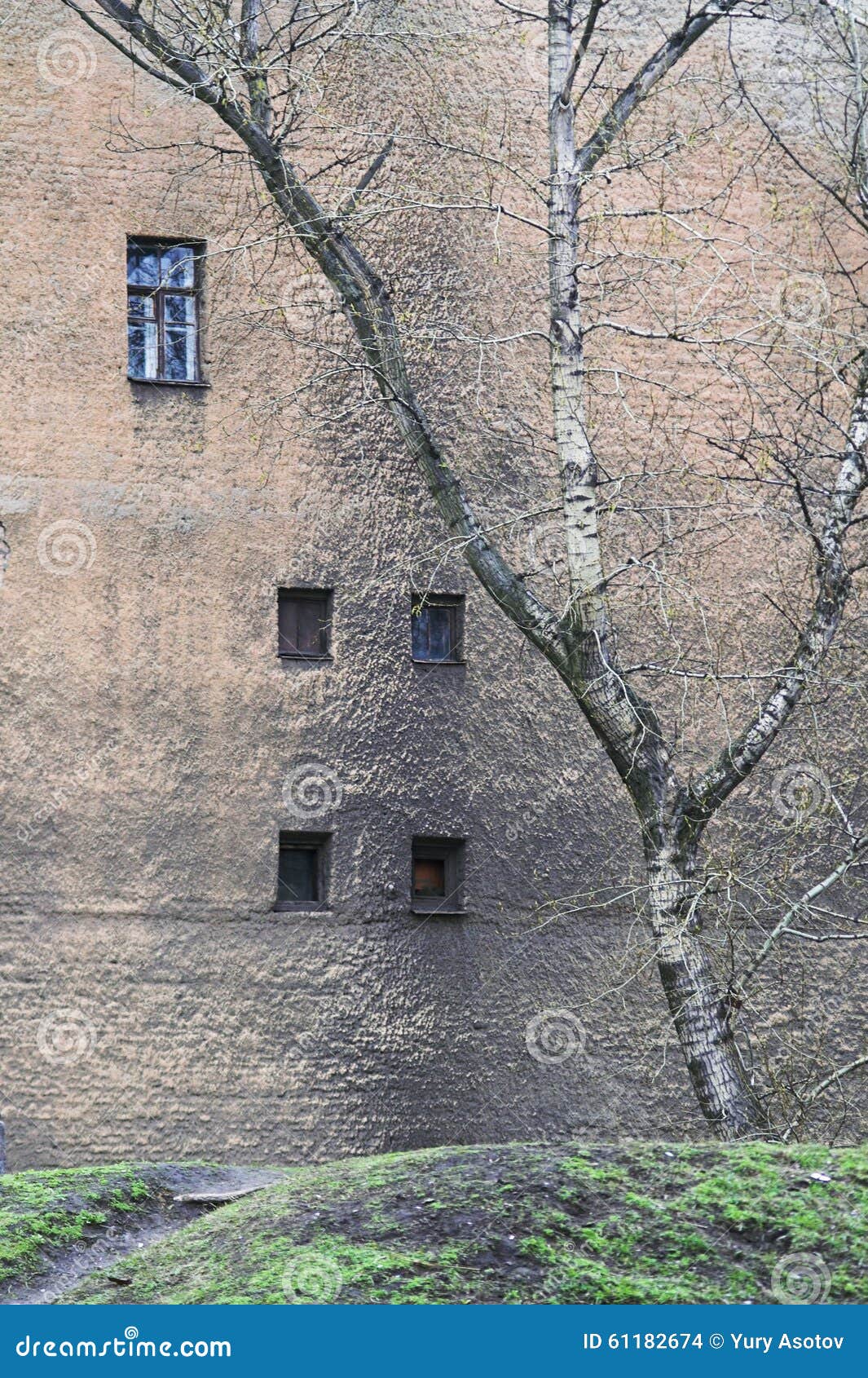 Corroded wall stock photo. Image of backgrounds, outdoors - 61182674