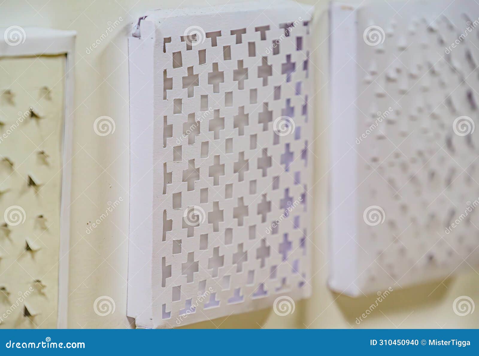 Grid Pattern Crosses. Corrugated Cardboard Cross Section, Macro Close ...