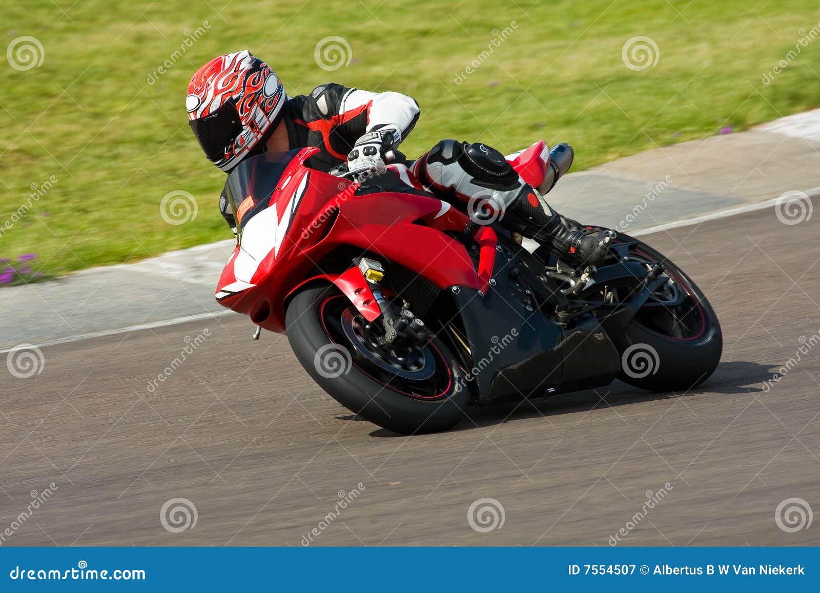 Corsa della motocicletta. immagine stock. Immagine di macchina - 7554507