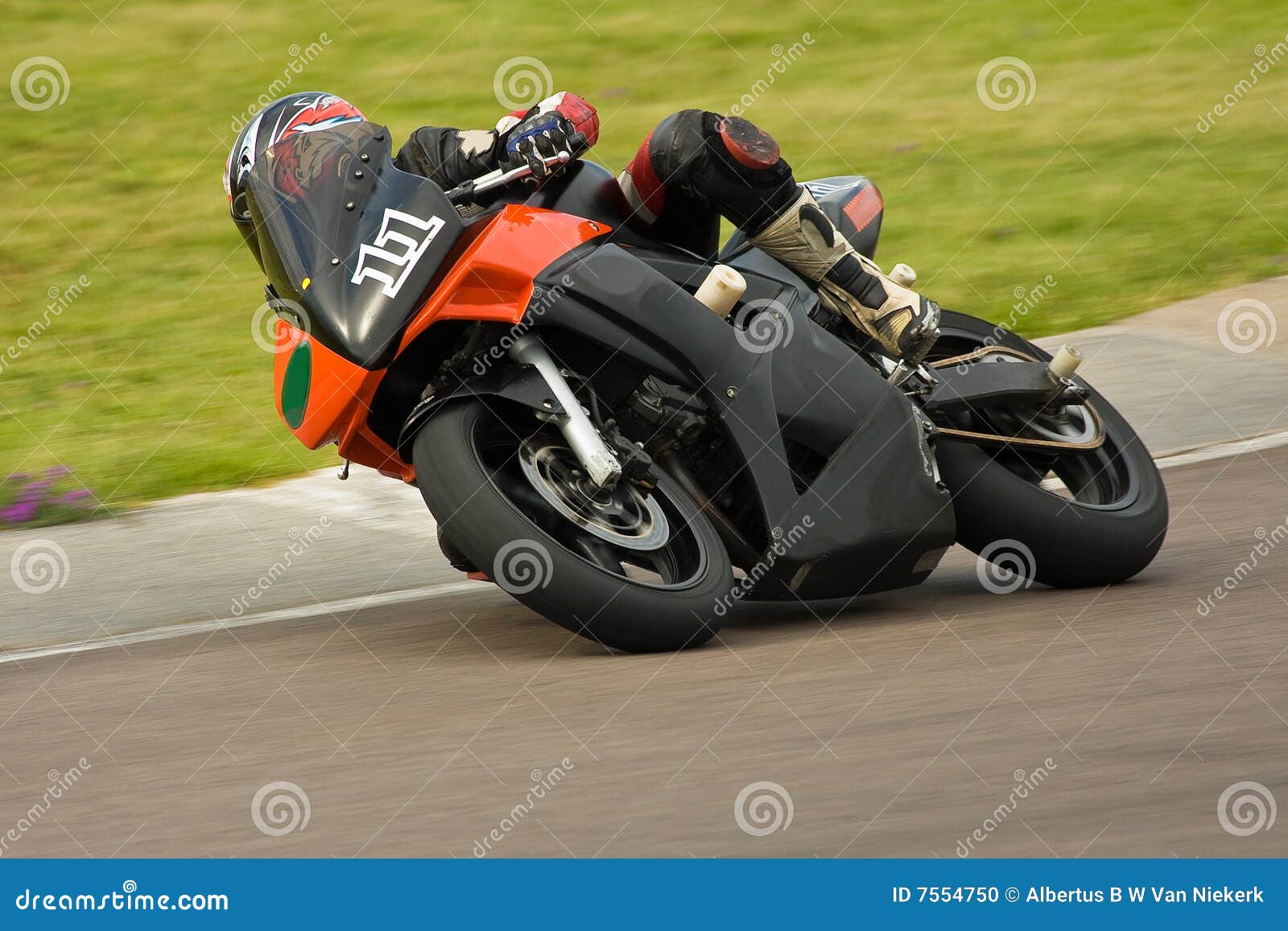 Corsa della motocicletta. fotografia stock. Immagine di macchina - 7554750