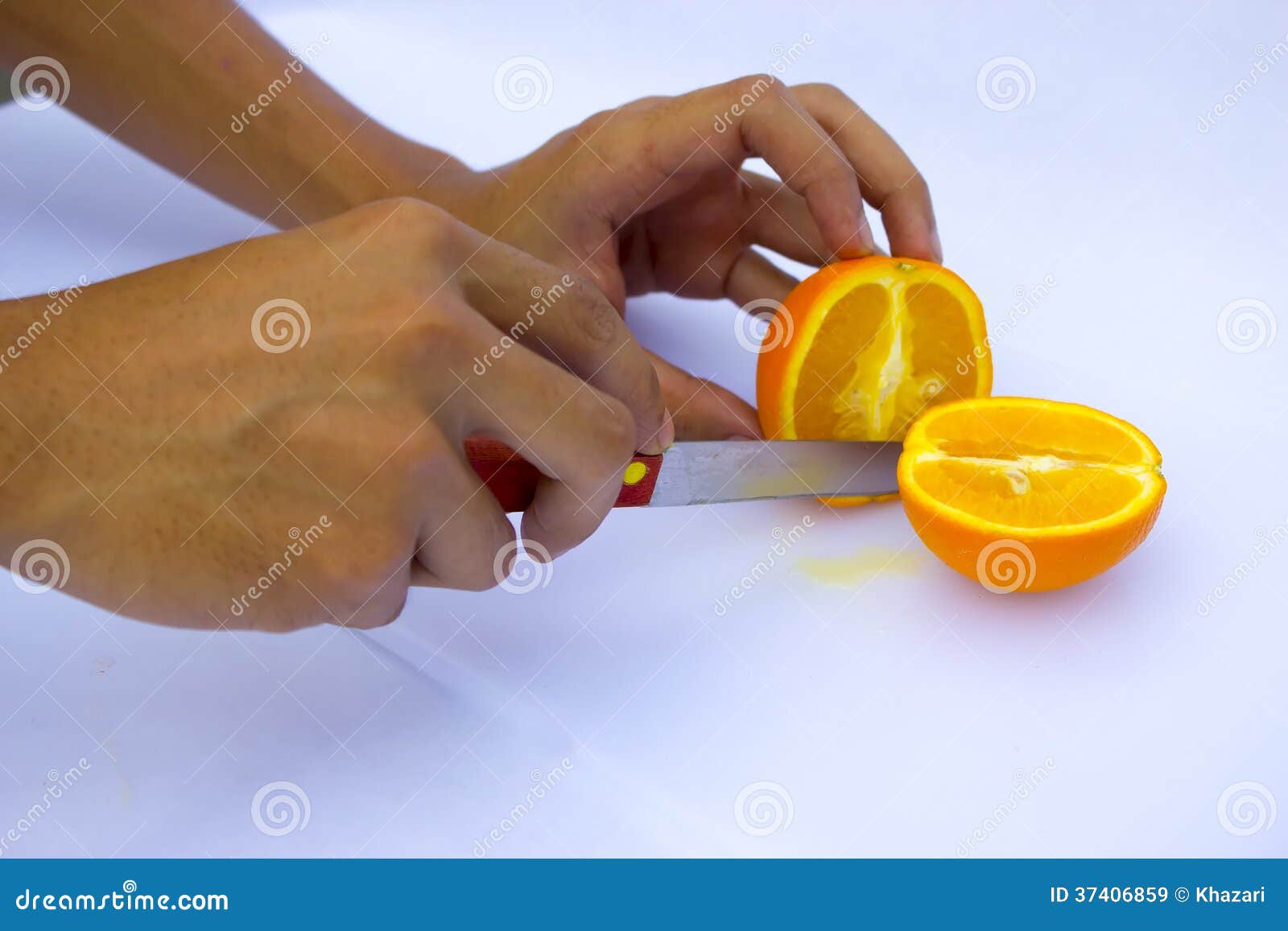 Corte da laranja imagem de stock. Imagem de fatia, cozinhar - 37406859