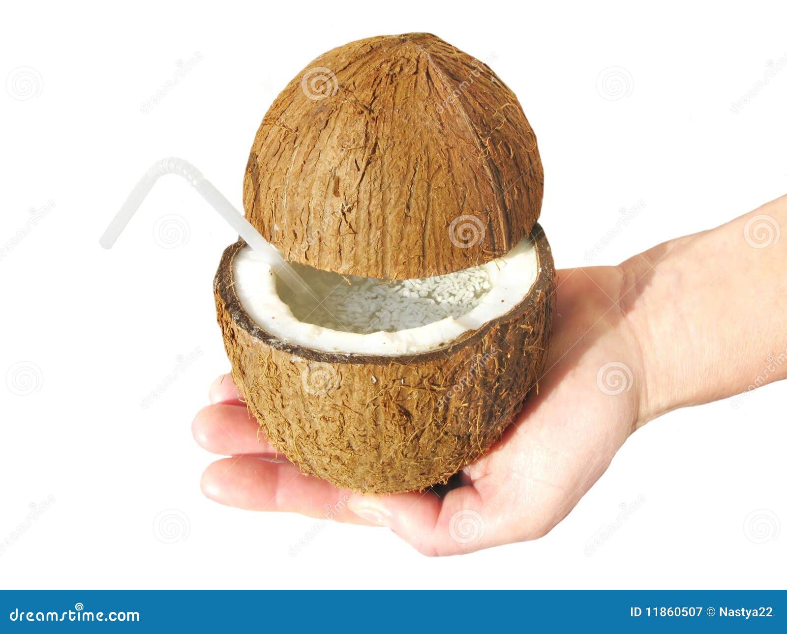 Corte el coco con el jugo imagen de archivo. Imagen de sano - 11860507