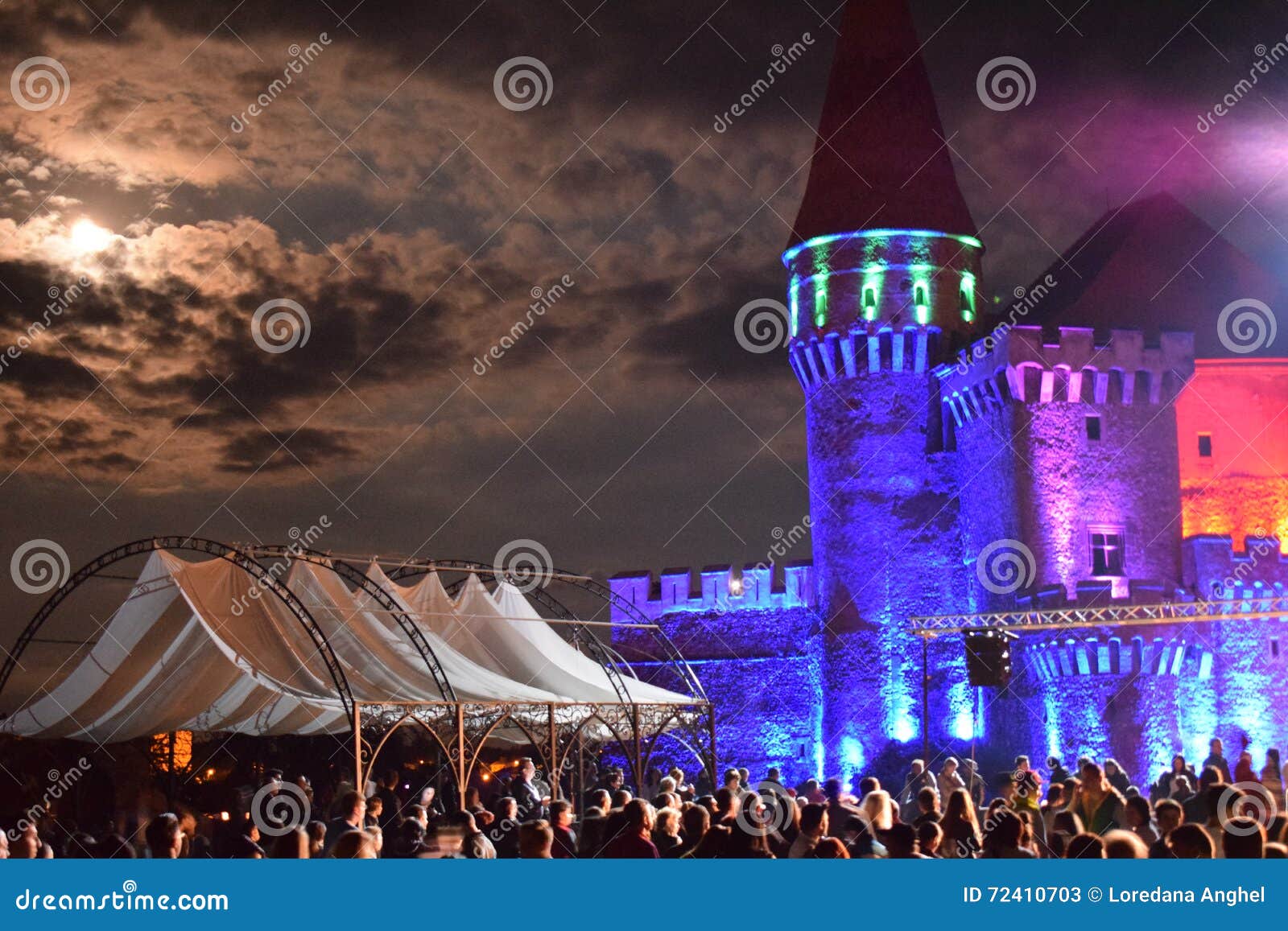 Corvin Castle editorial stock photo. Image of beautiful - 72410703