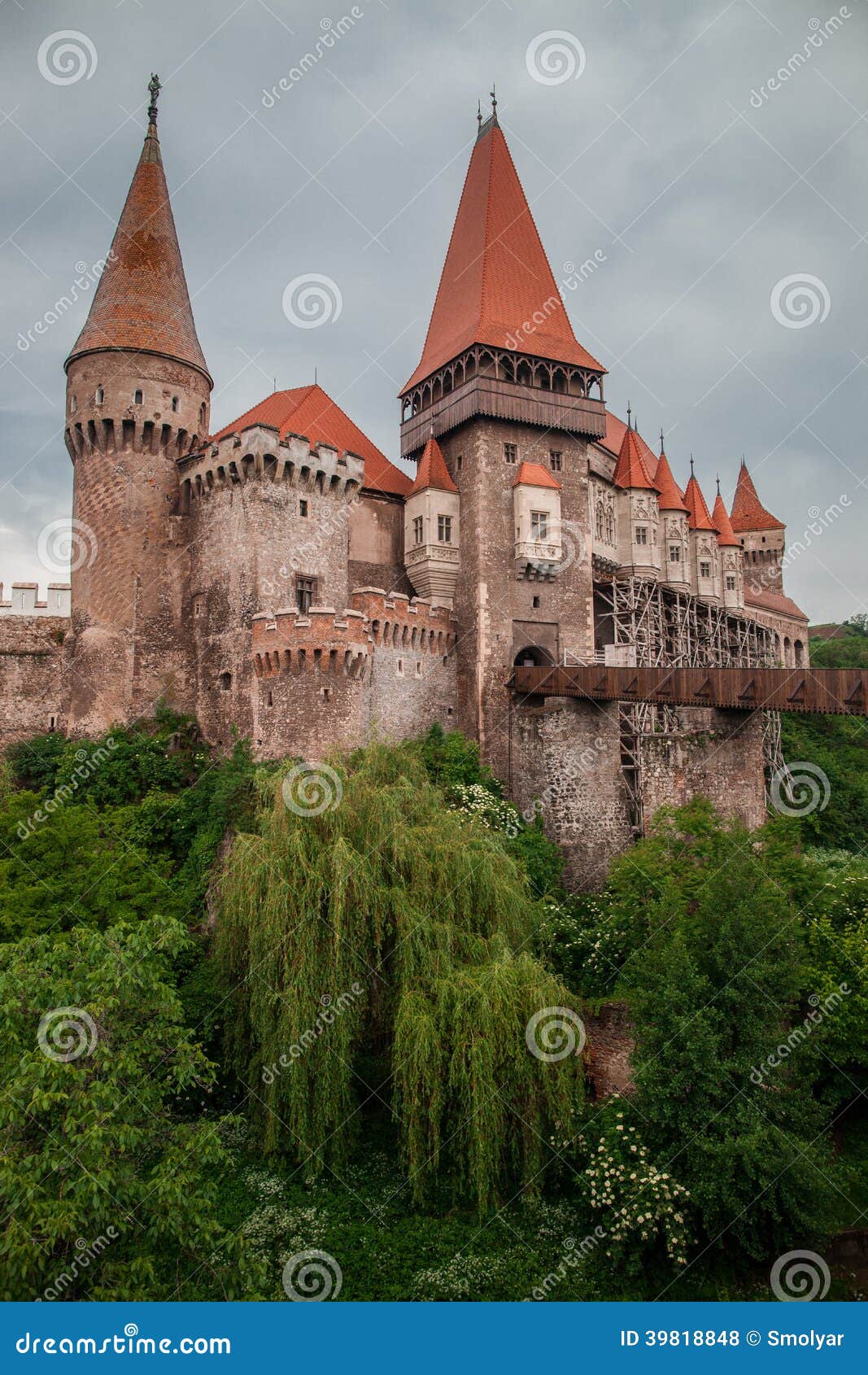 Passage - Corvin Castle Or Hunyadi Castle Castelul Corvinilor Sau ...