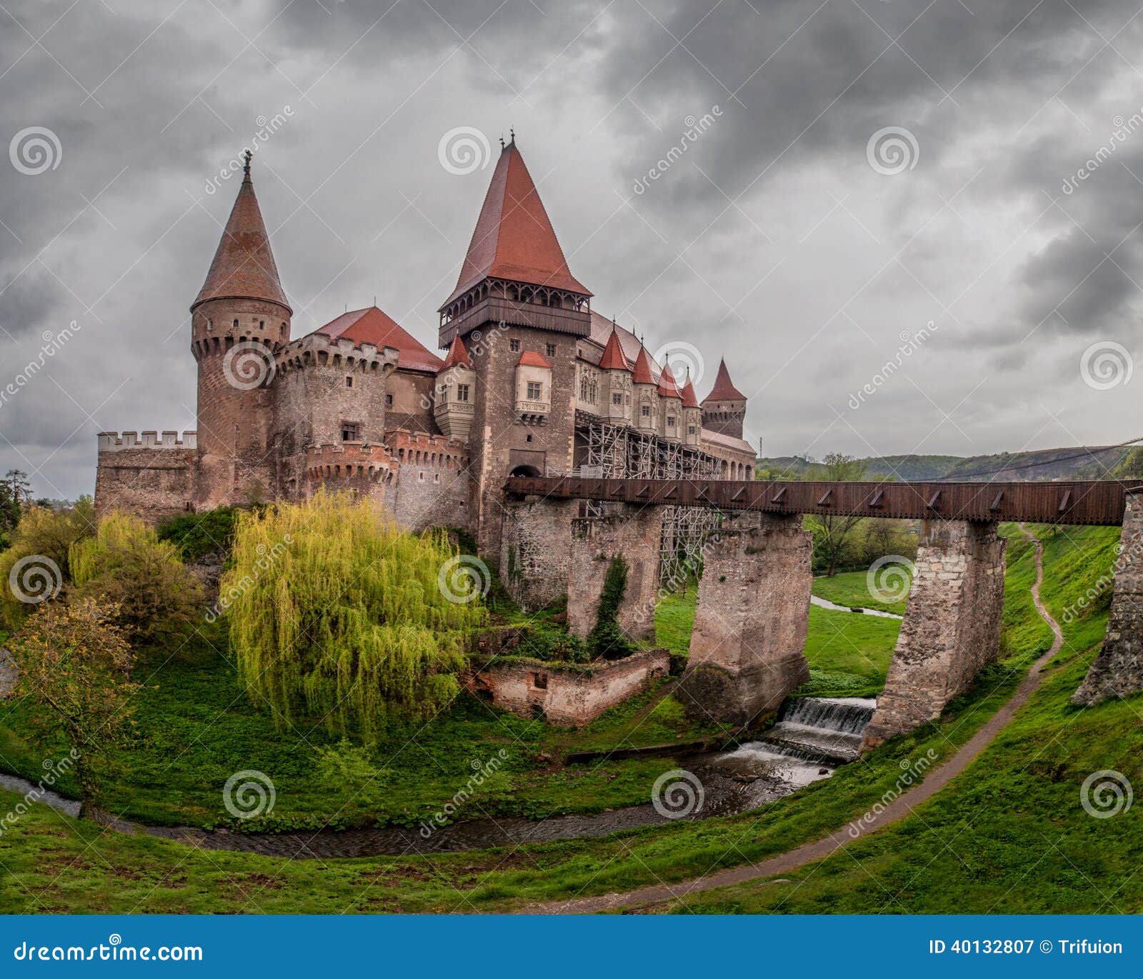 Corvin Huniazilor Castle from Hunedoara, Romania Stock Image - Image of ...