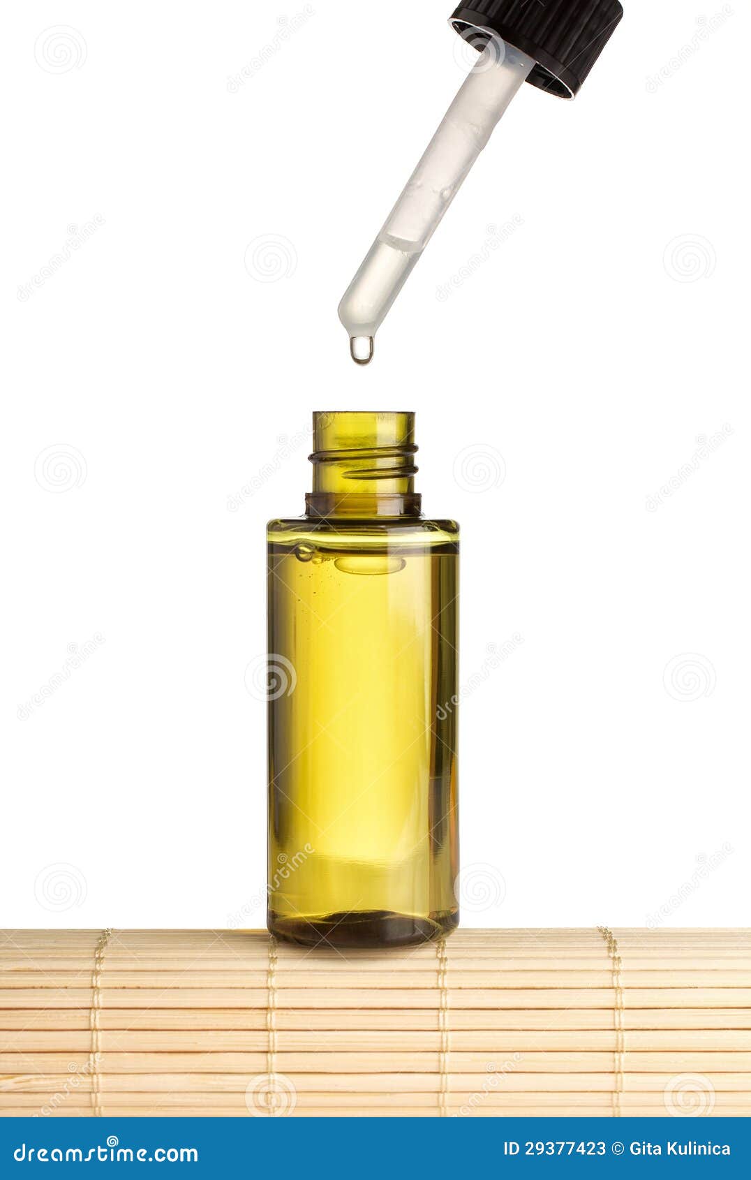 Cosmetic oil. stock image. Image of aromatherapy, lifestyle - 29377423
