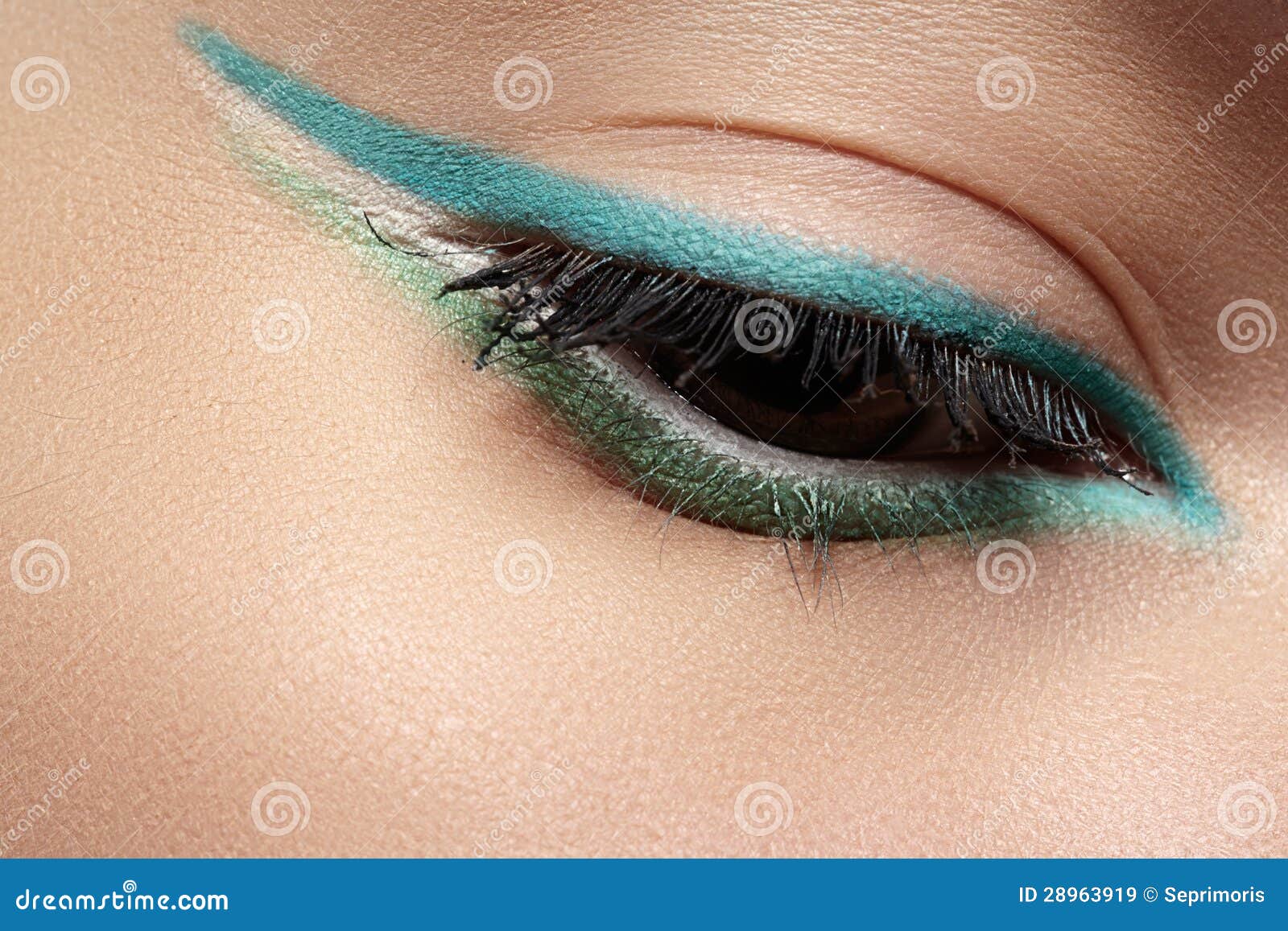 Cosmetics, Macro Eye Make-up. Fashion Mint Liner Eyeshadows Stock Image ...