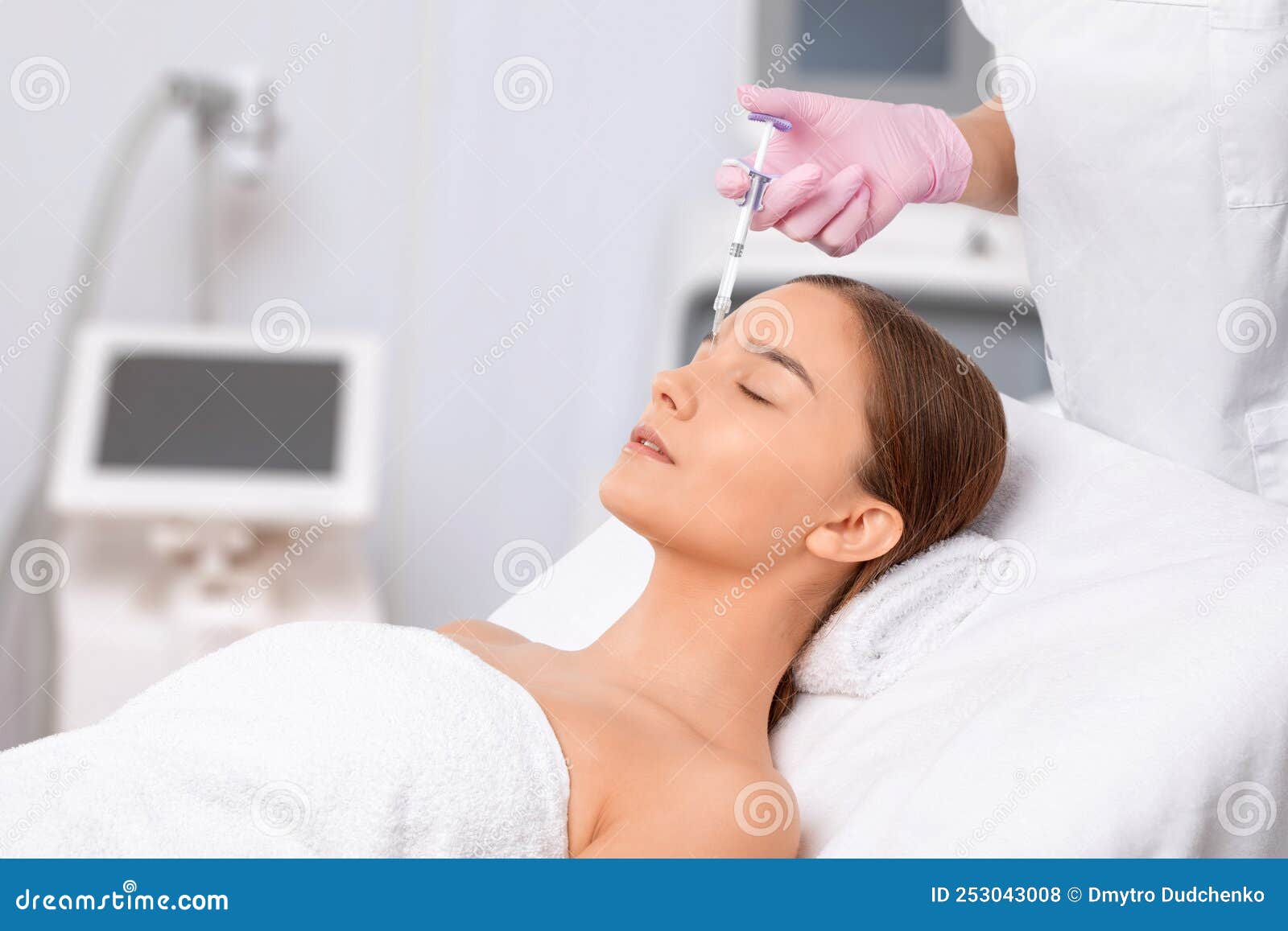 Cosmetologist Makes Rejuvenating Anti Wrinkle Injections On The Face Of